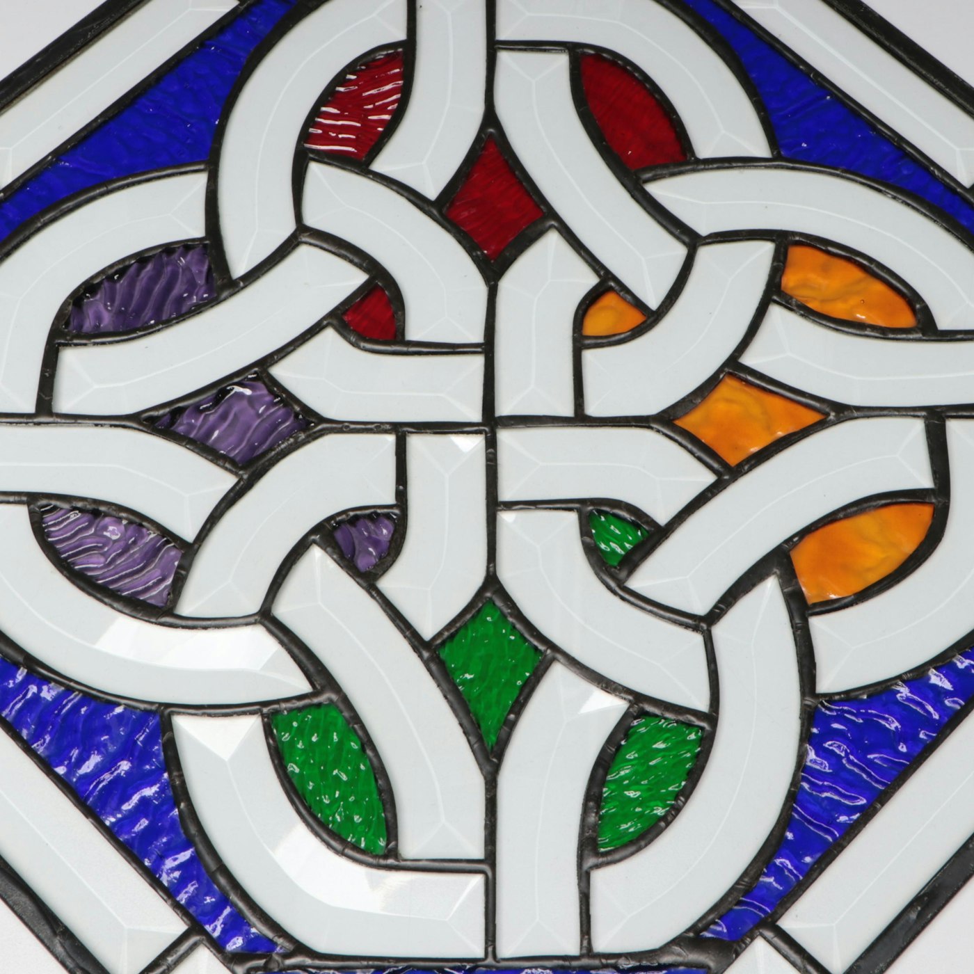 Stained Glass Celtic Knot Window Hanging Ebth