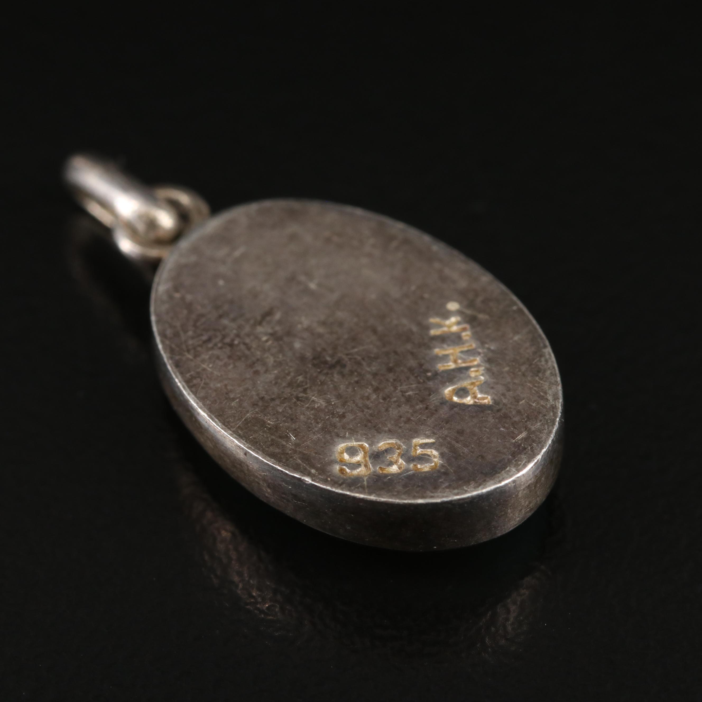 935 Silver Opal Pendant | EBTH