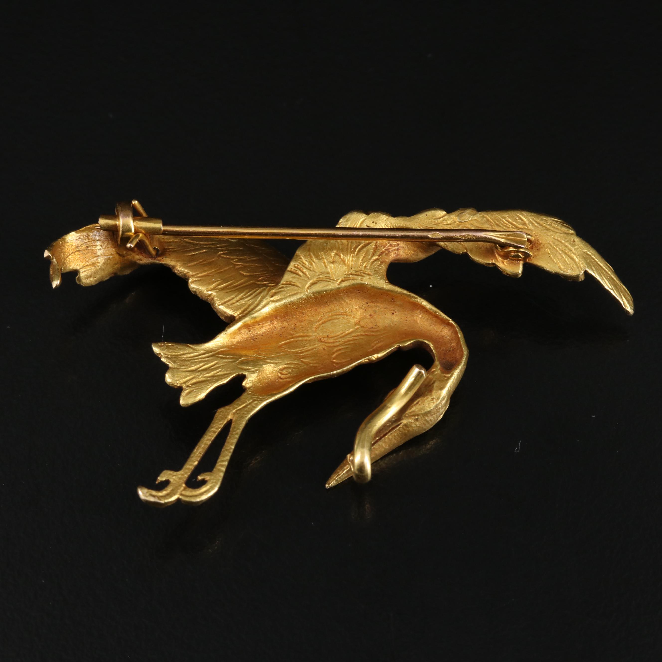 French 18K Stork in Flight Brooch with Pendant Hook | EBTH