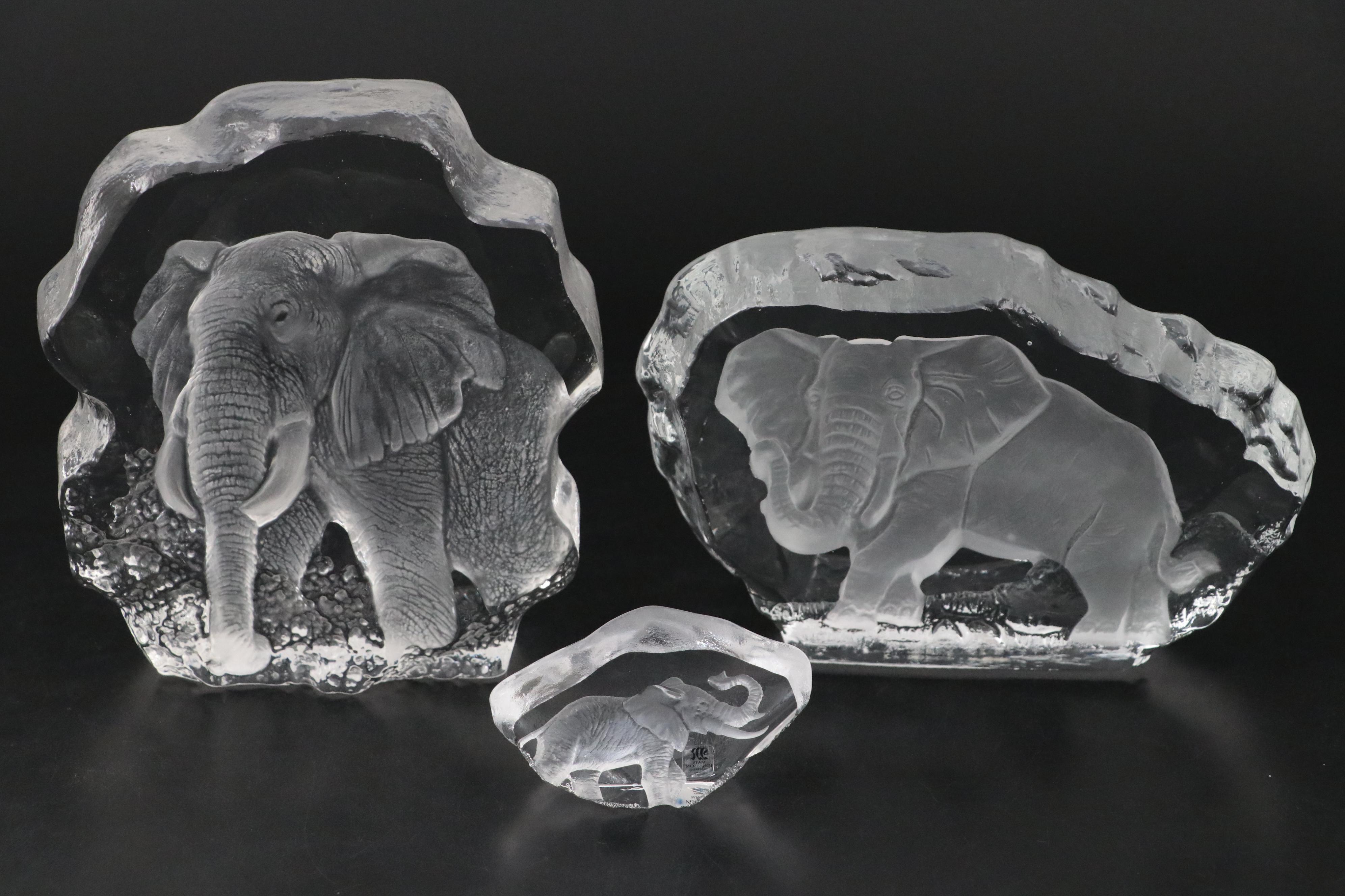 Mats Jonasson Swedish Crystal Elephant Sculpture | EBTH