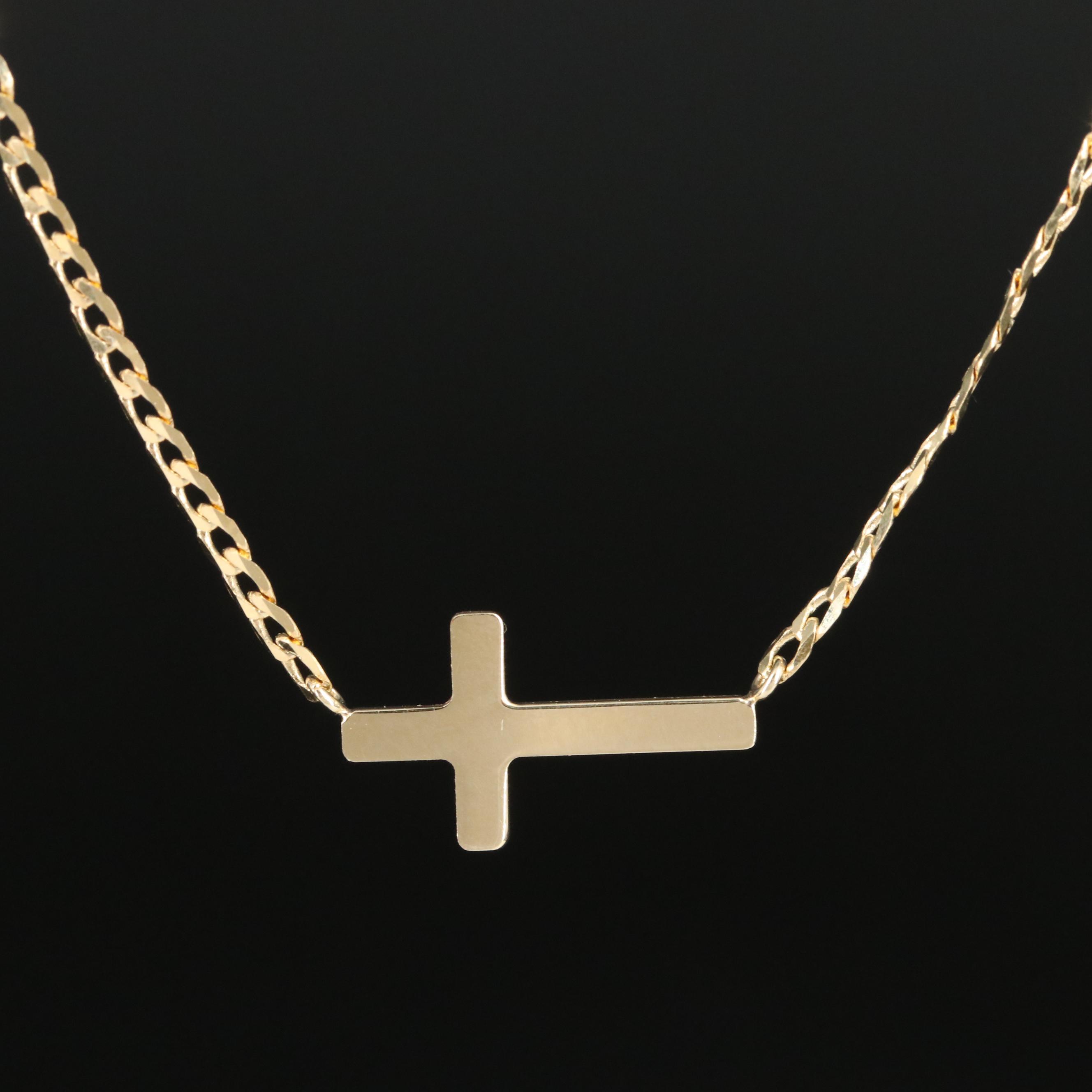 14K Curb Link Cross Necklace | EBTH