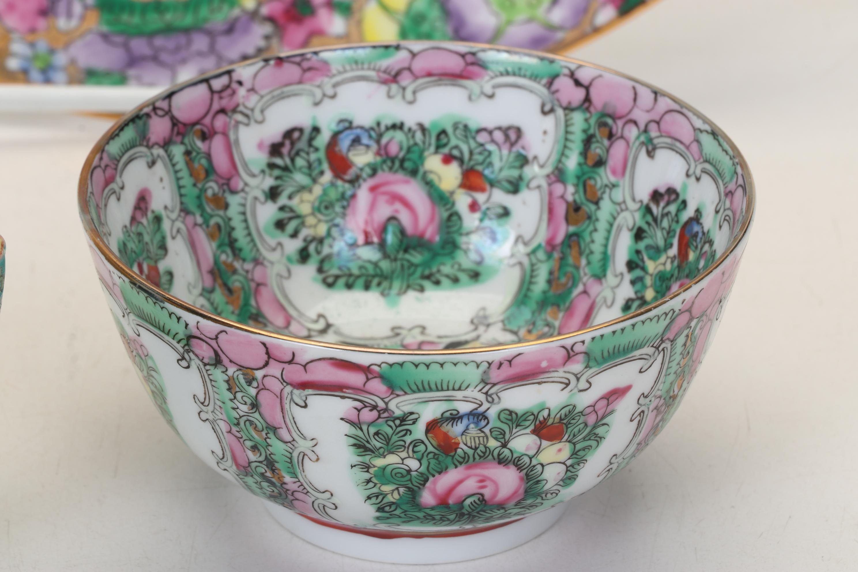 Chinese Porcelain Thousand Flowers Plate, Rose Medallion and More ...