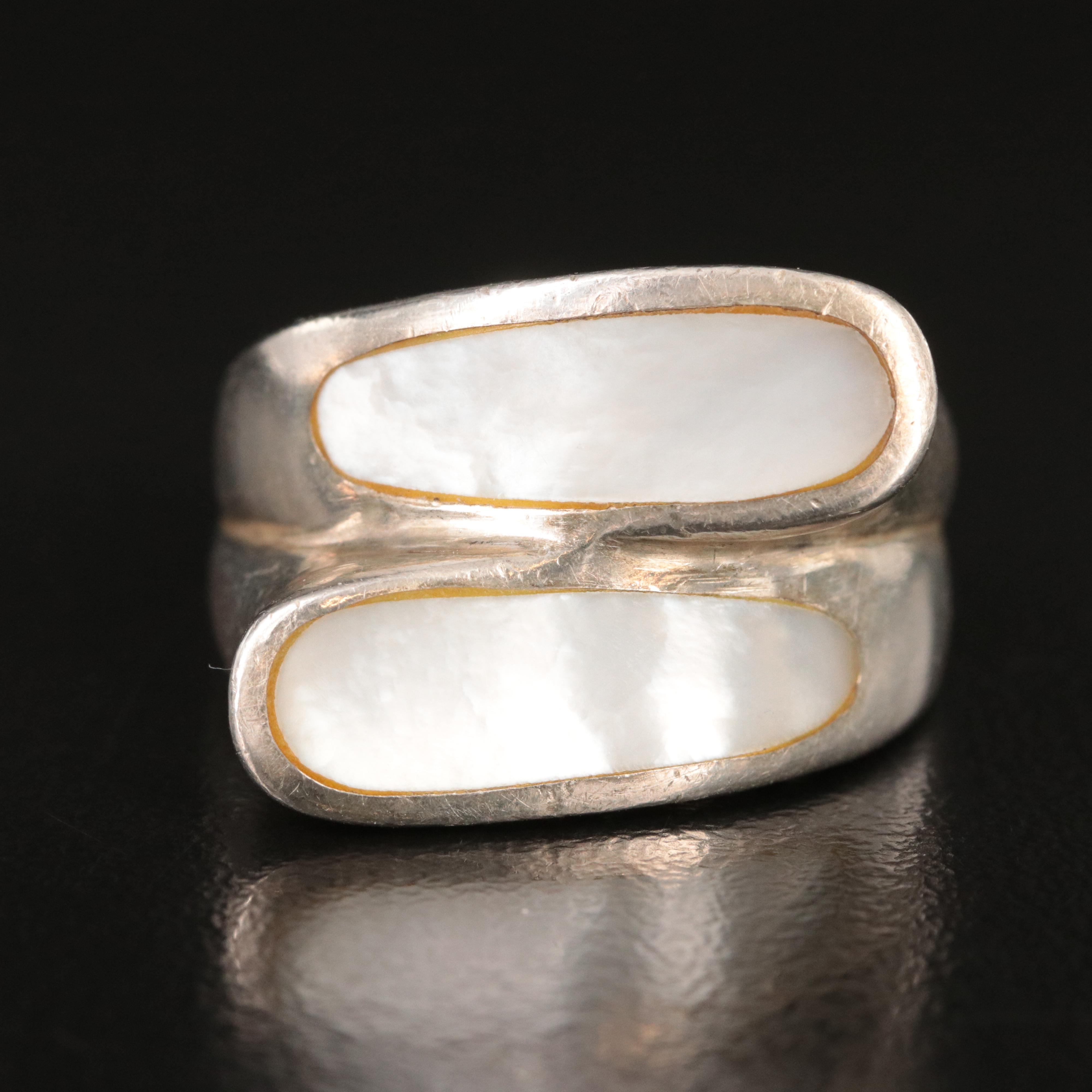 Sterling Mother-of-Pearl Inlay Ring | EBTH