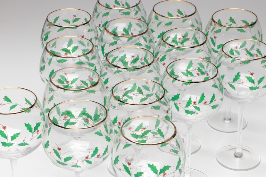 Lenox Holly Motif Gold Rim Glass Balloon Wine Glasses Ebth