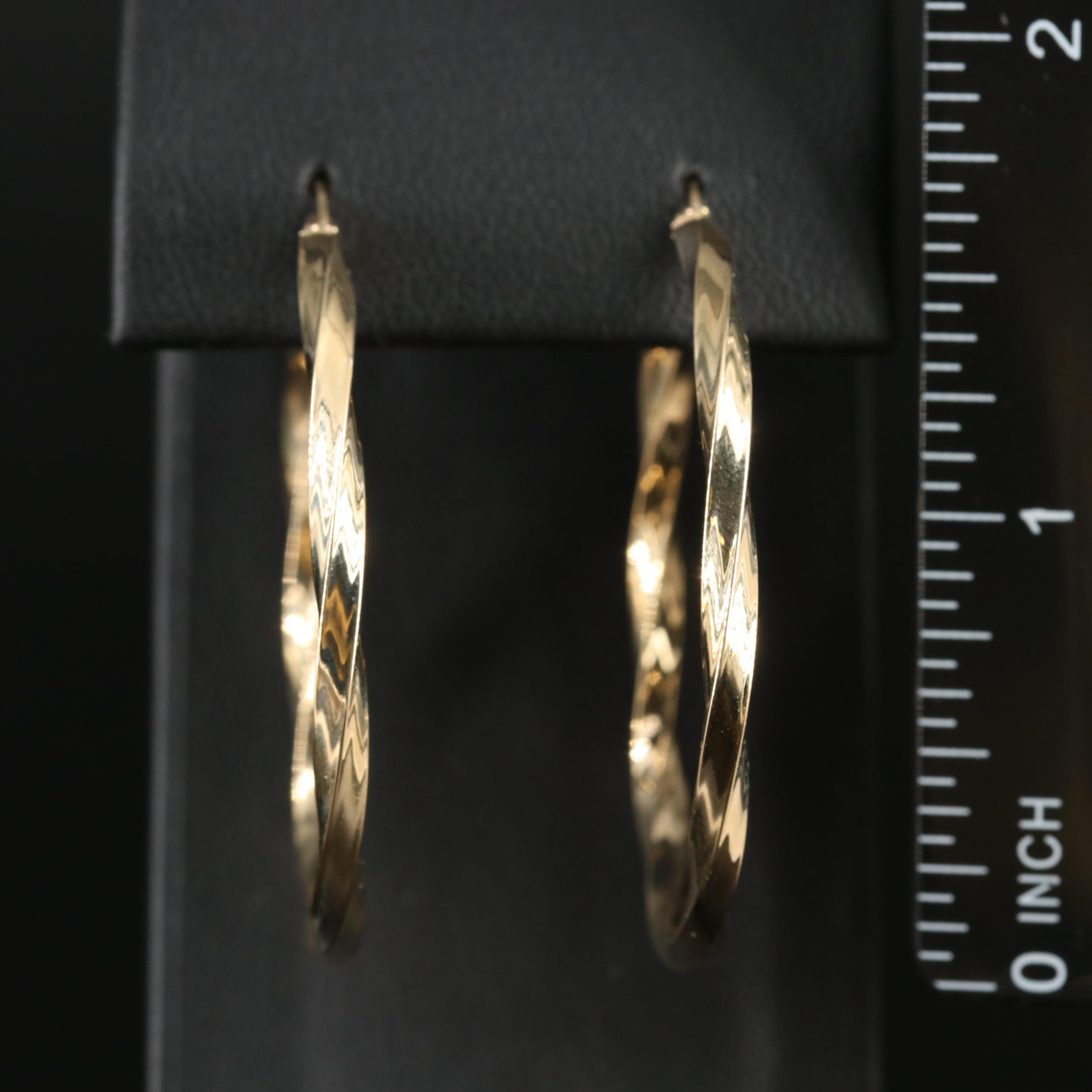 14K Fluted Hoop Earrings | EBTH