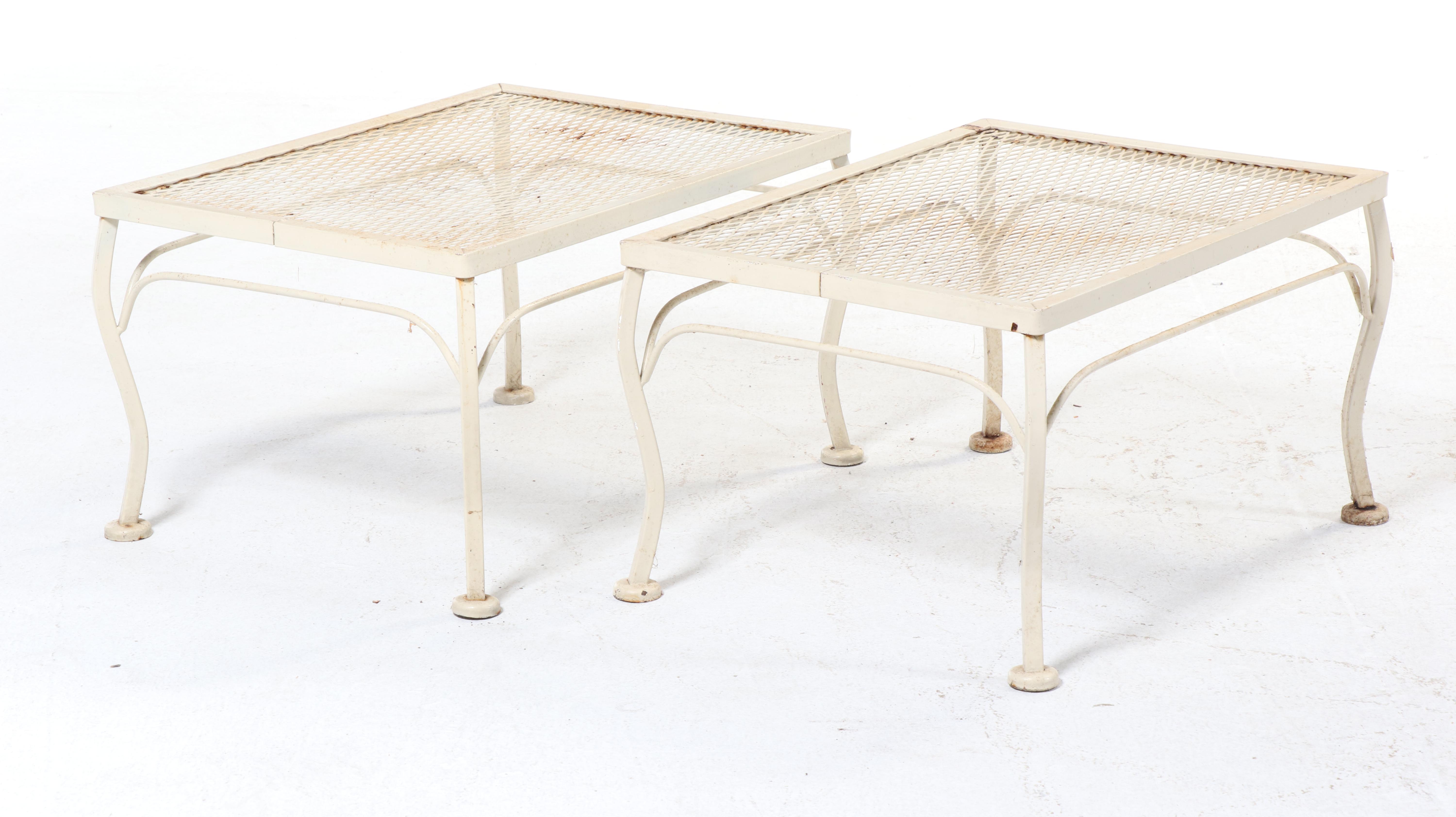 Wrought Iron Patio Dining Table and Chairs with Diamond Mesh Side ...