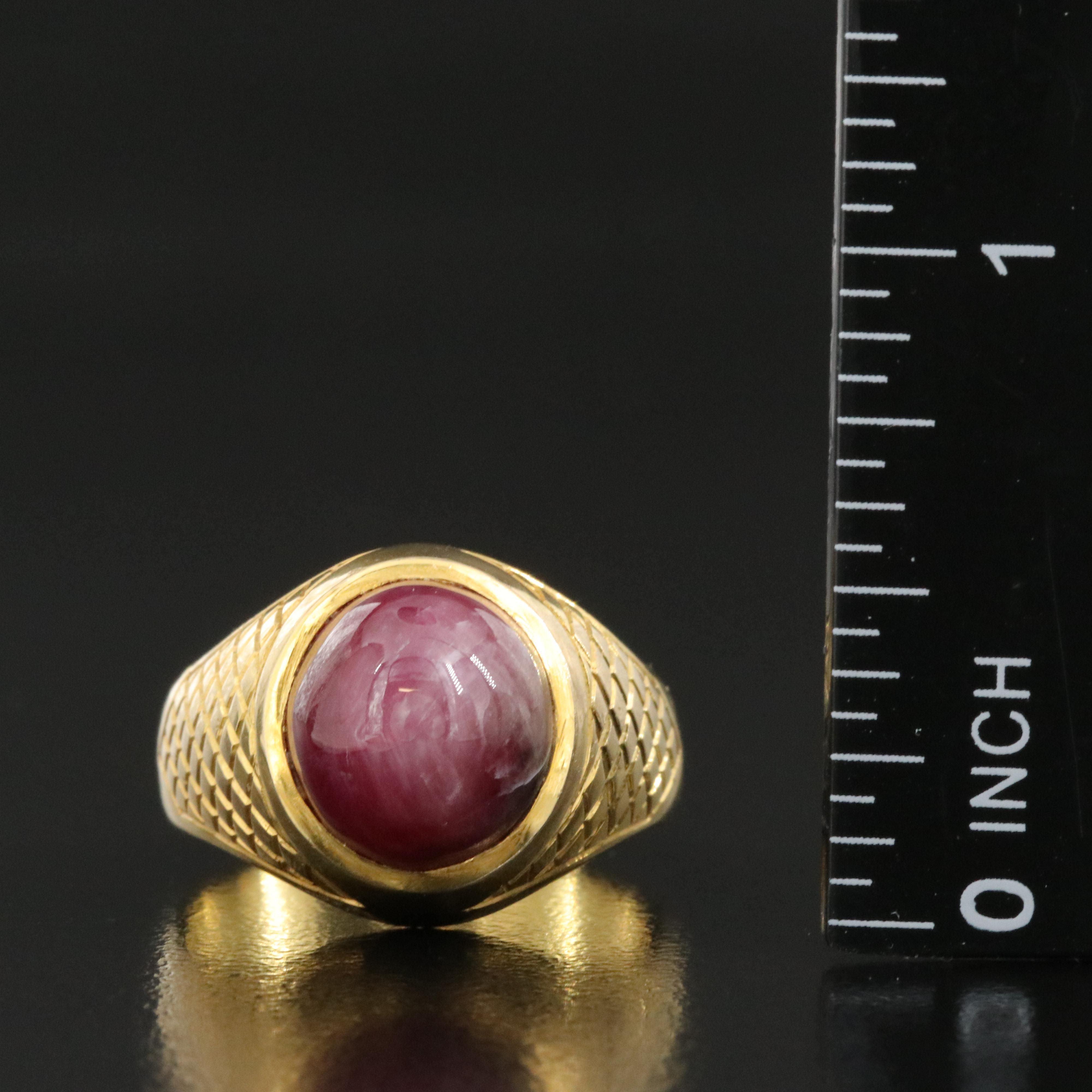 14K Star Ruby Crosshatched Ring | EBTH