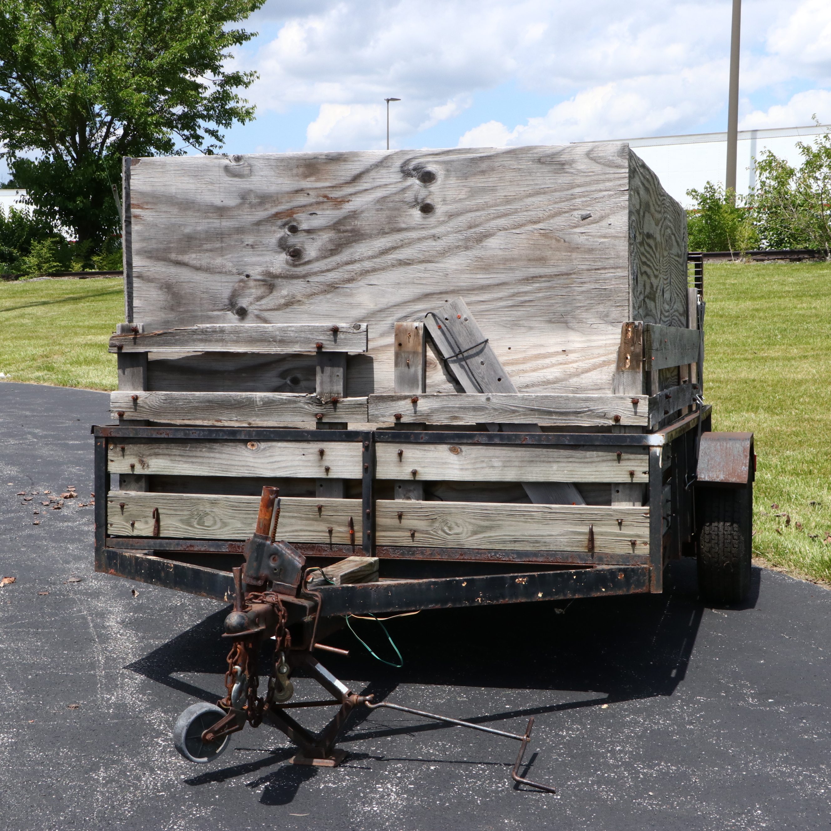Custom Built Trailer 5' x 8' Bed, with Drop-down Gate | Everything But ...