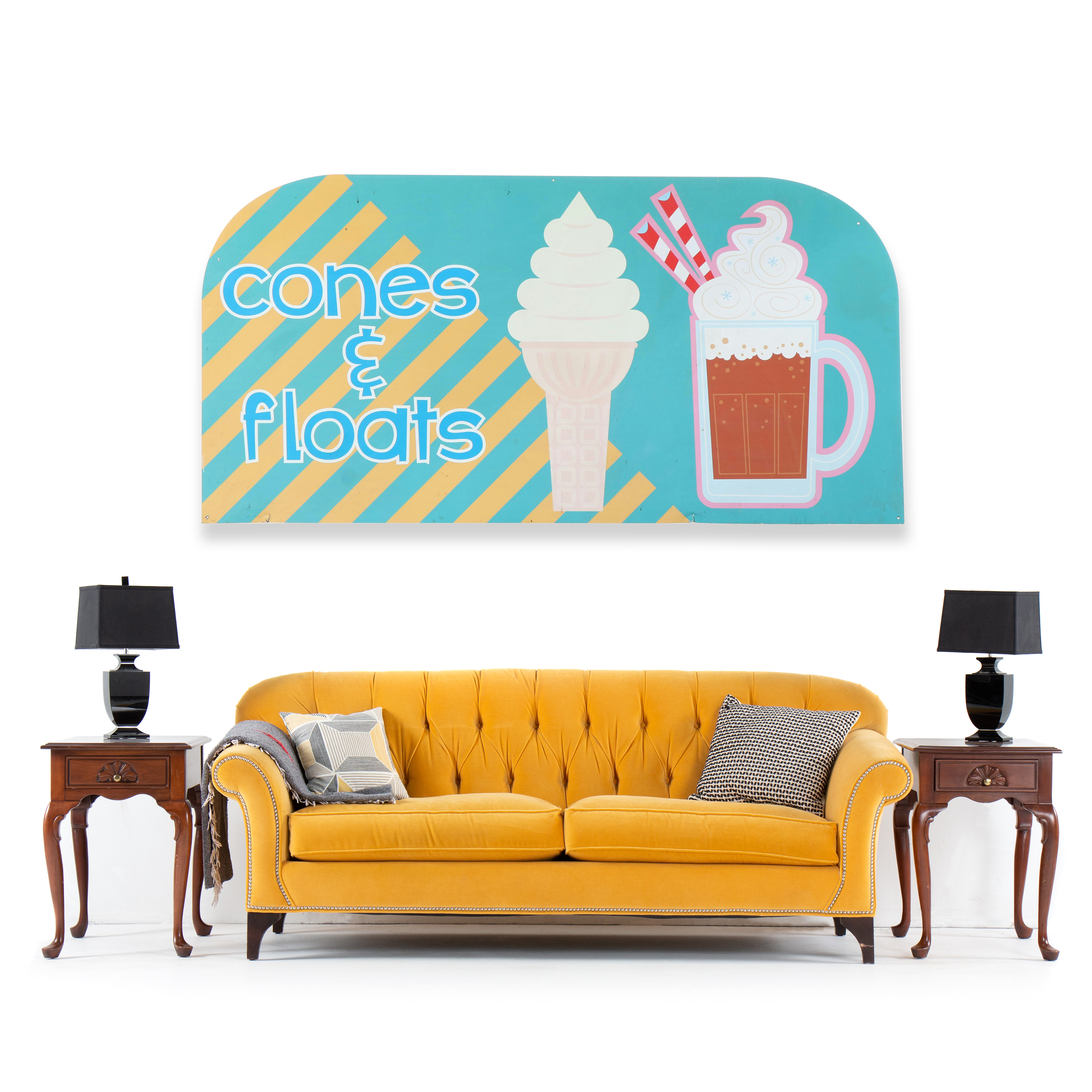 "Cones & Floats" Building Sign from Moonlite Square at Coney Island | EBTH