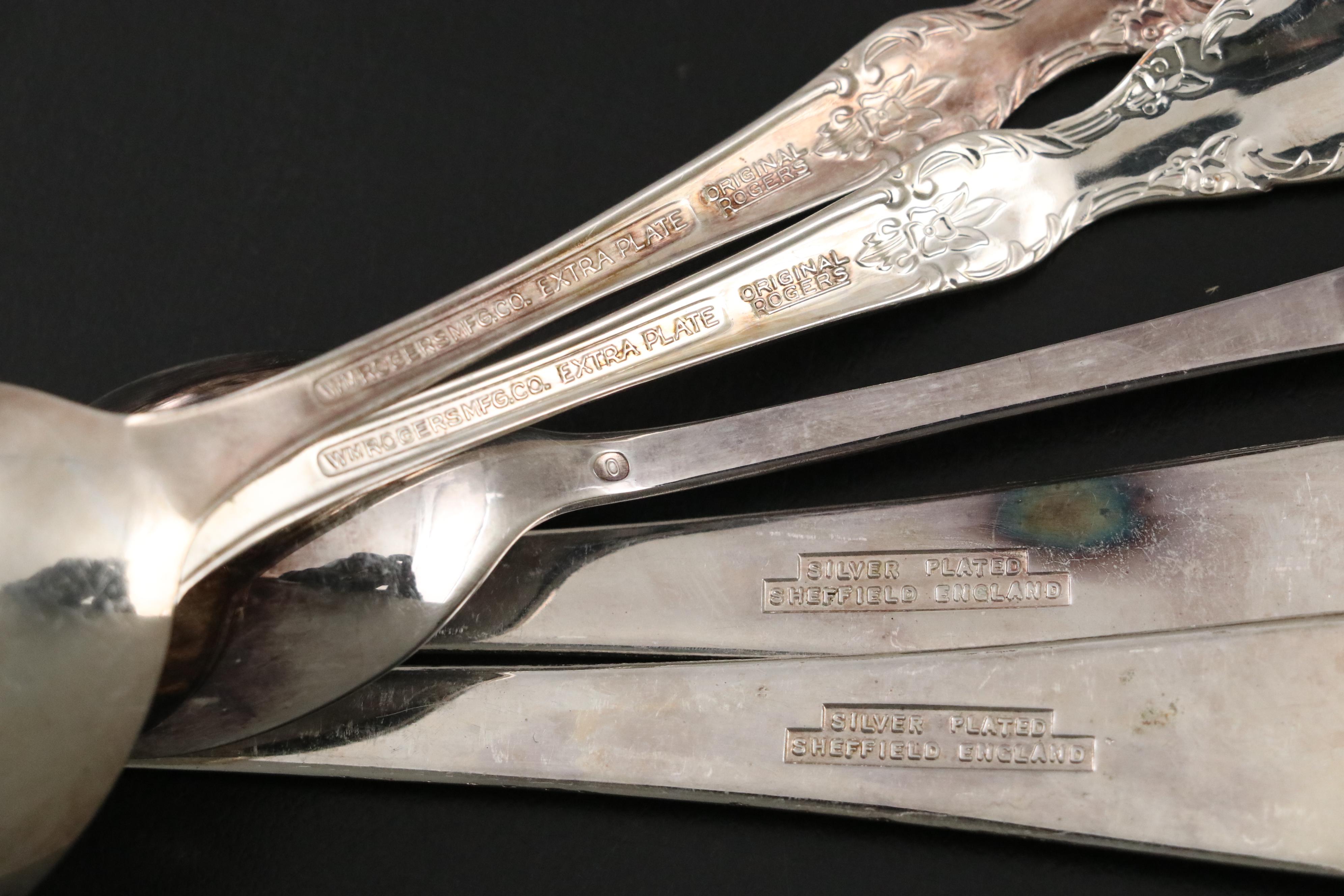 International Deep Silver "Laurel Mist" Flatware with Assorted Other ...