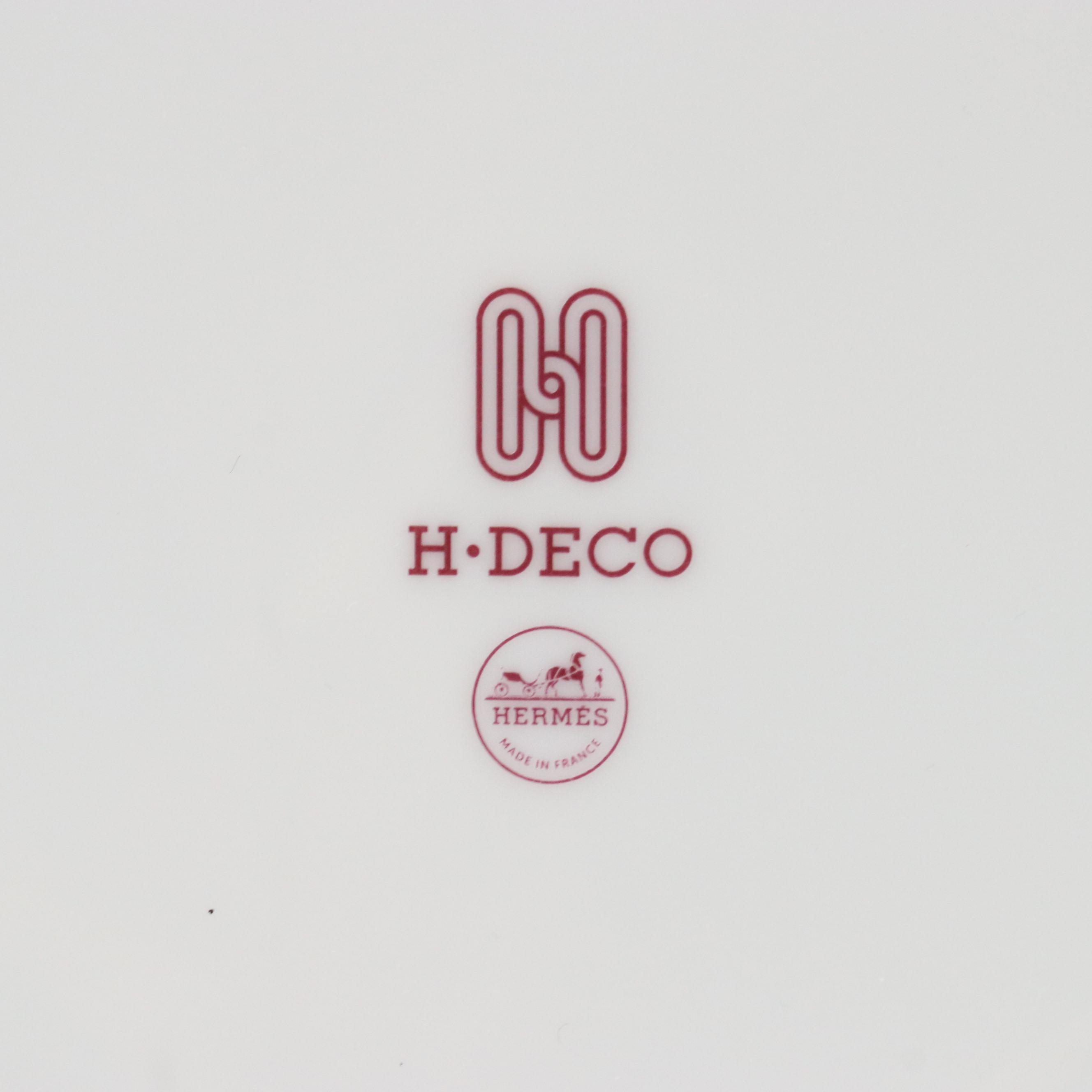 Hermès H Deco Rouge Porcelain Salad/Dessert Plate with Box | Everything ...