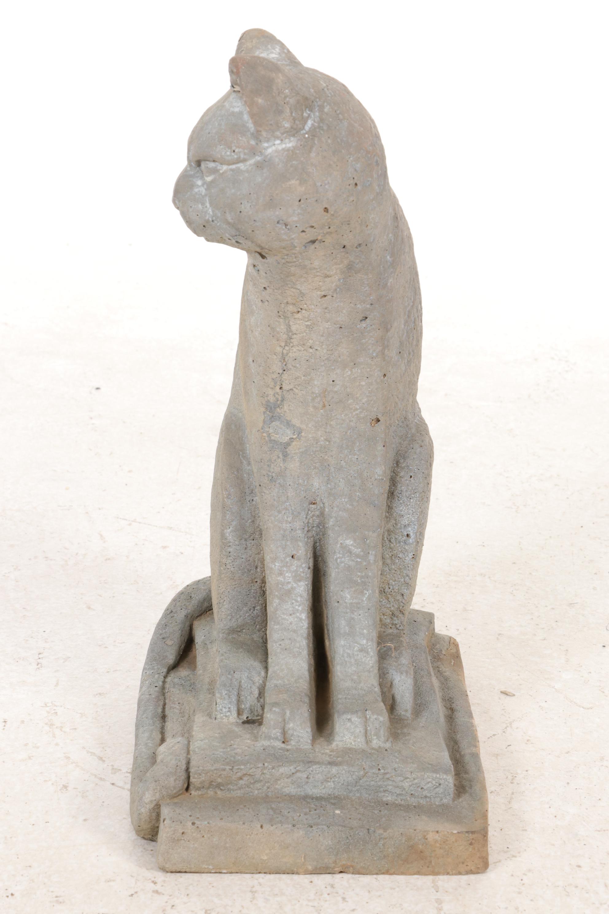 Cast Concrete Seated Cat Garden Sculpture | EBTH