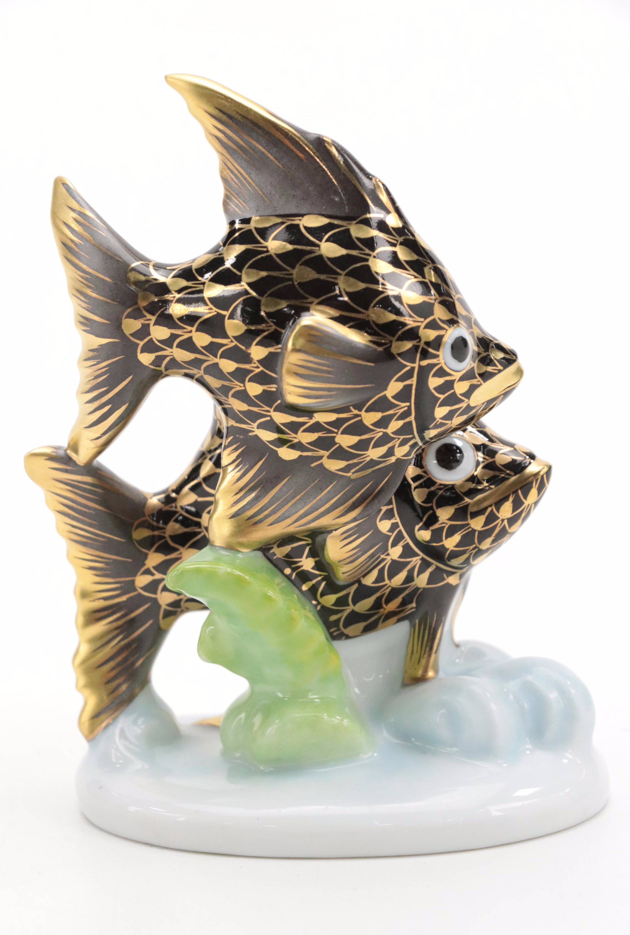 Herend Black Fishnet with Gold "Pair Of Fish" Porcelain Figurine ...