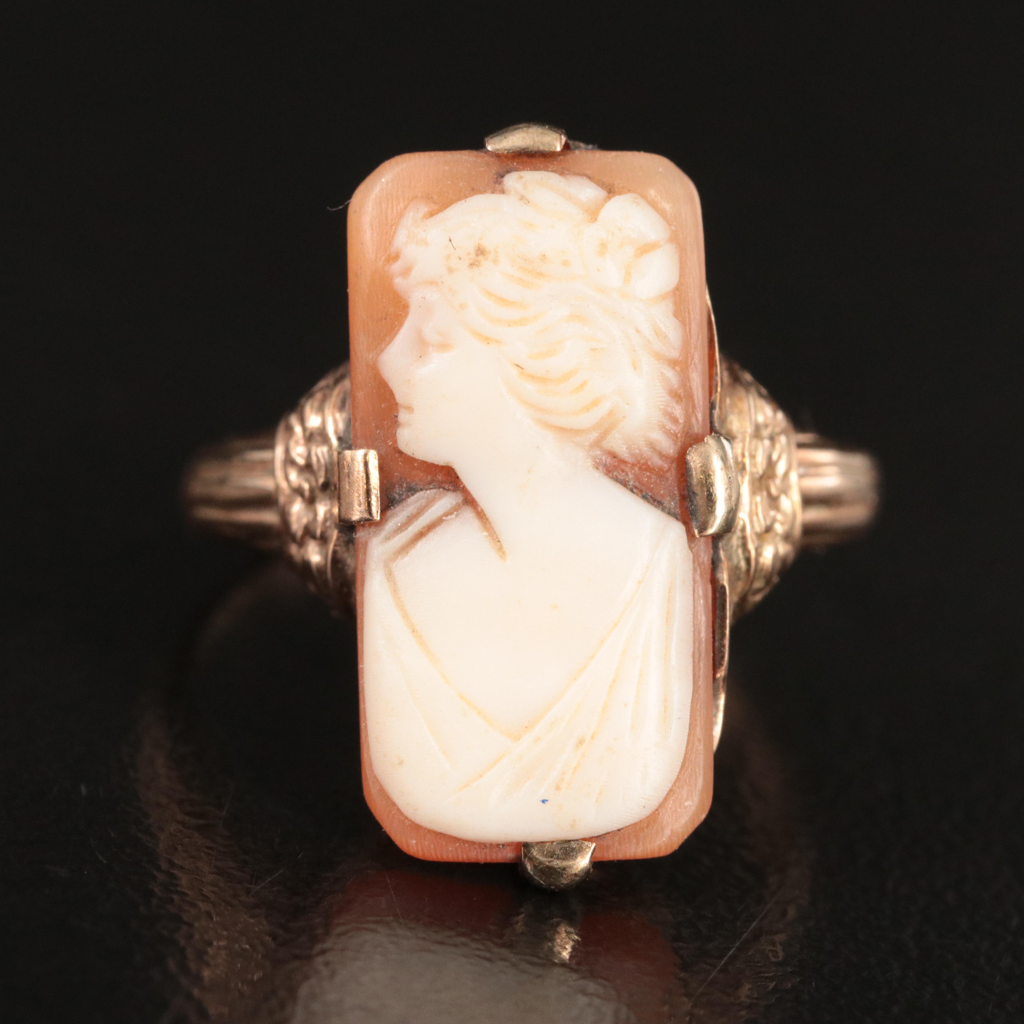 Vintage 10K Shell Cameo Ring | Everything But The House