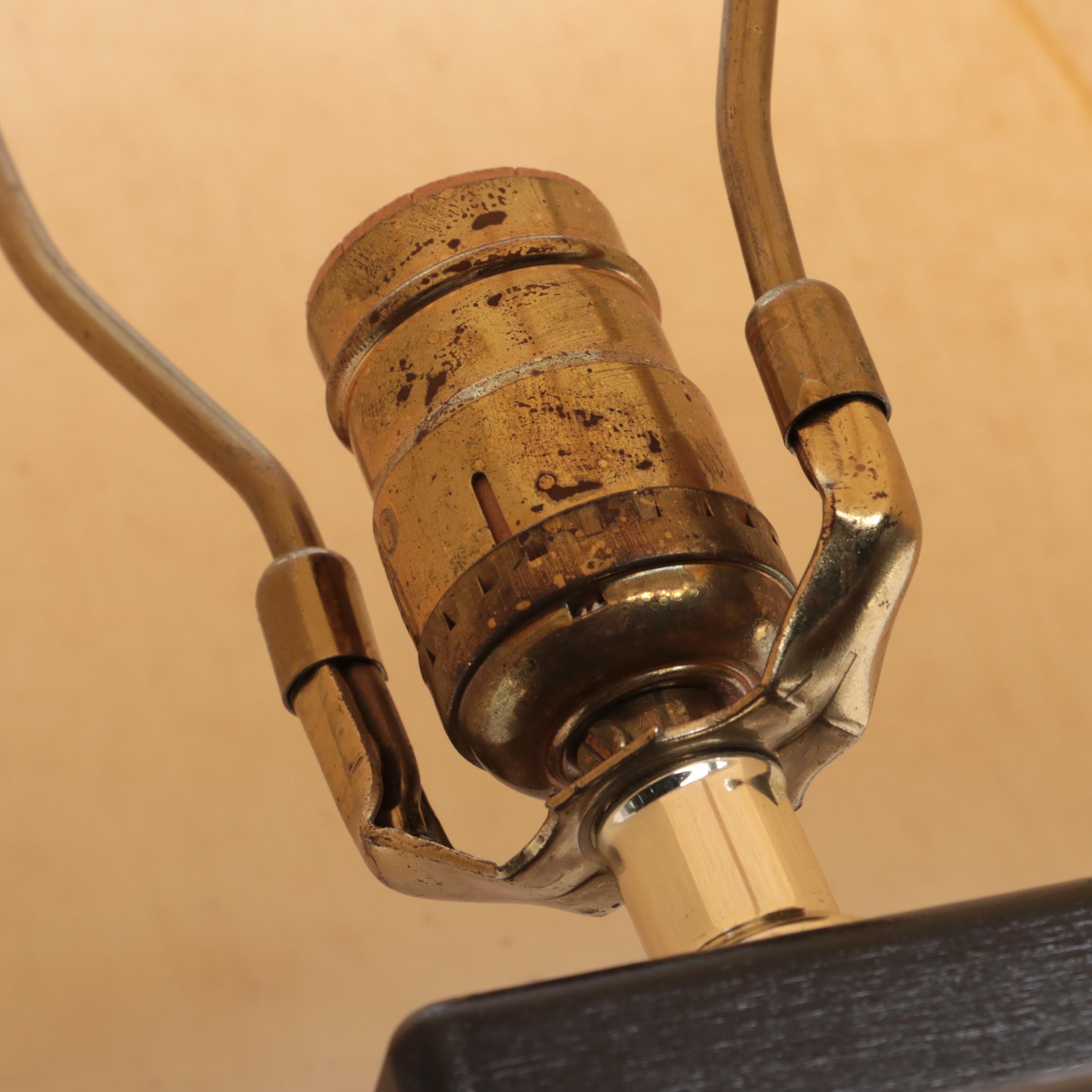 Sullins House Foxhound Print Box Table Lamp, 21st Century | EBTH