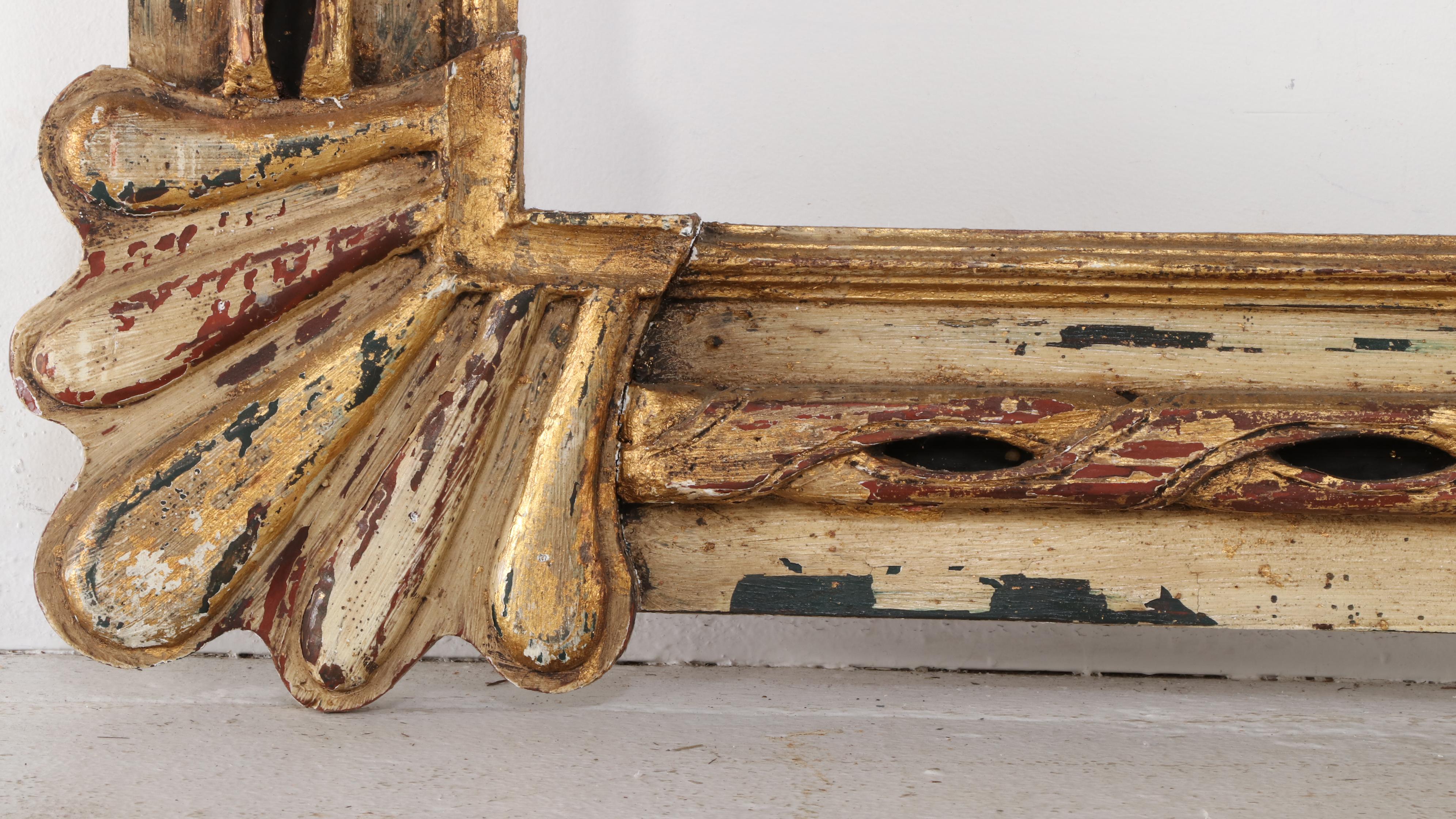 Art Deco Style Gilt Plaster Over Wood Wall Mounting Frame | EBTH