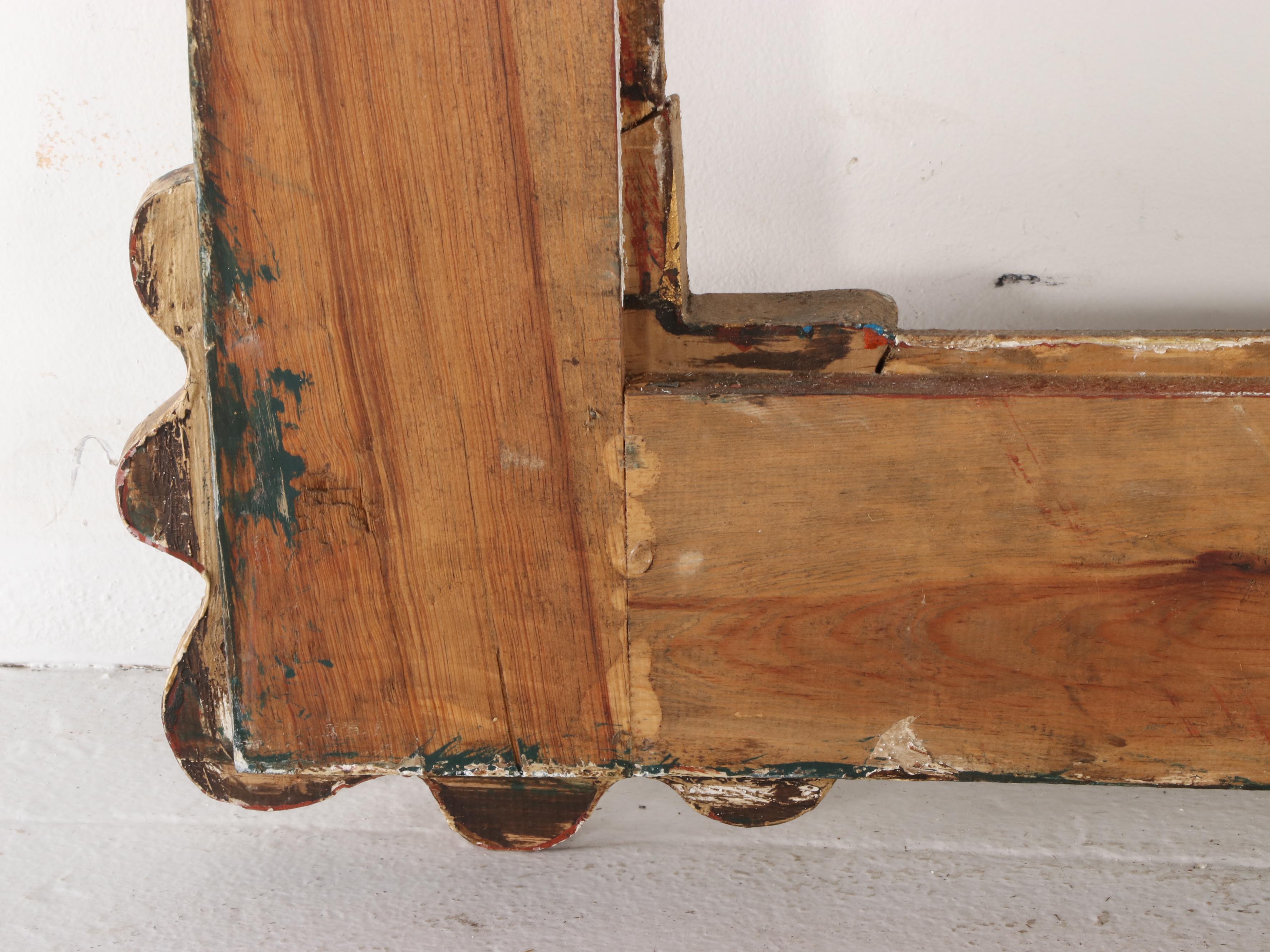 Art Deco Style Gilt Plaster Over Wood Wall Mounting Frame | EBTH