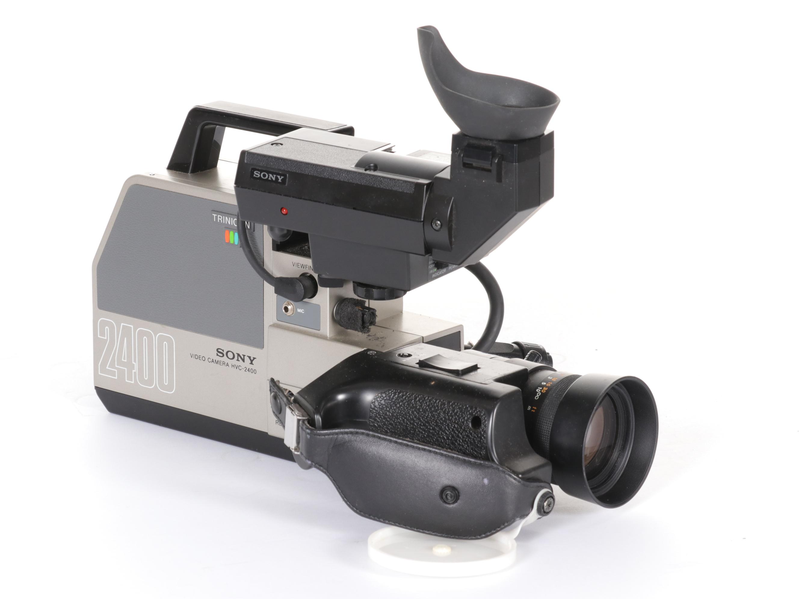 Bell & Howell Filmosonic 600KZ Projector and Sony 2400 Home Video ...