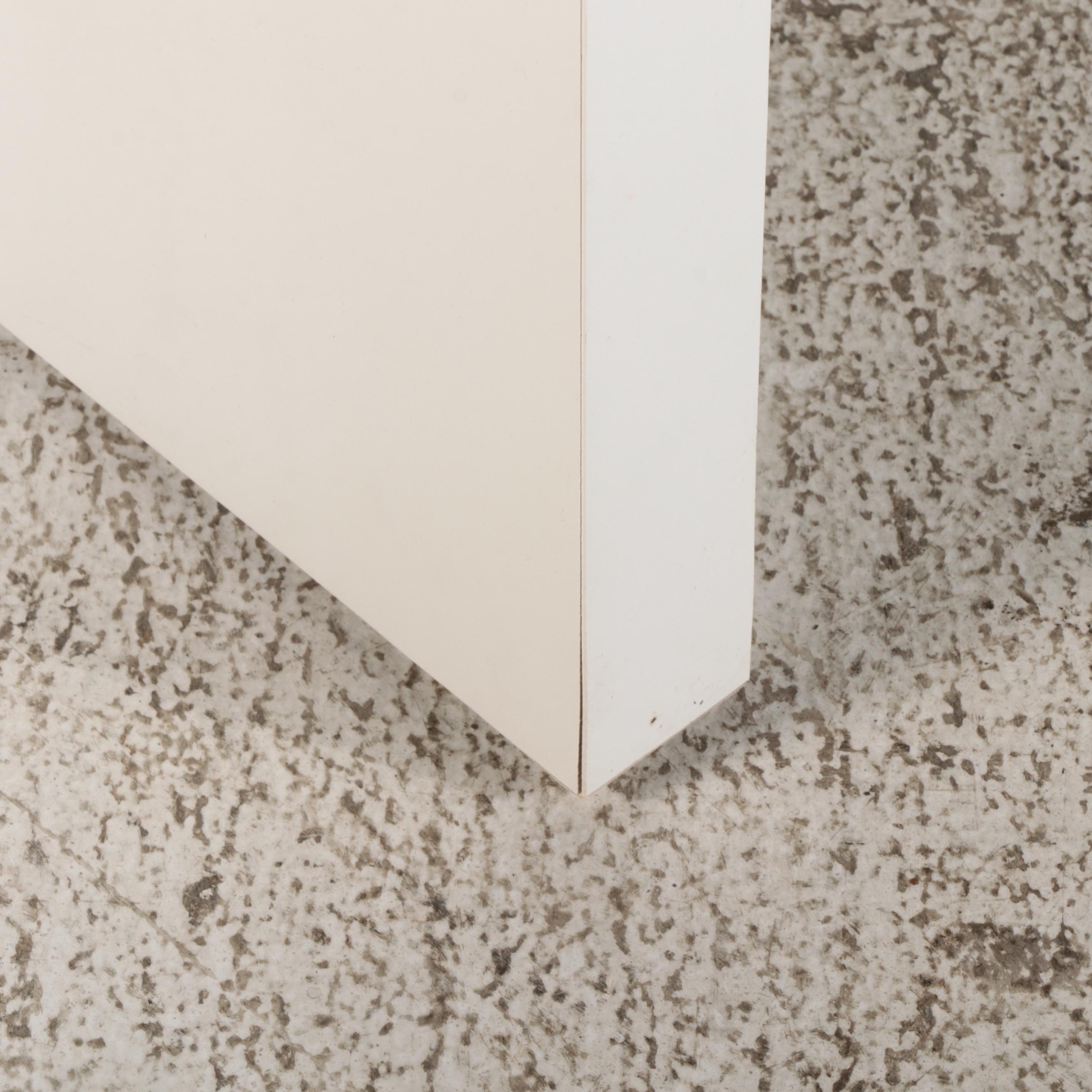 White Laminate Desk with Pull-Out Work Surface | EBTH