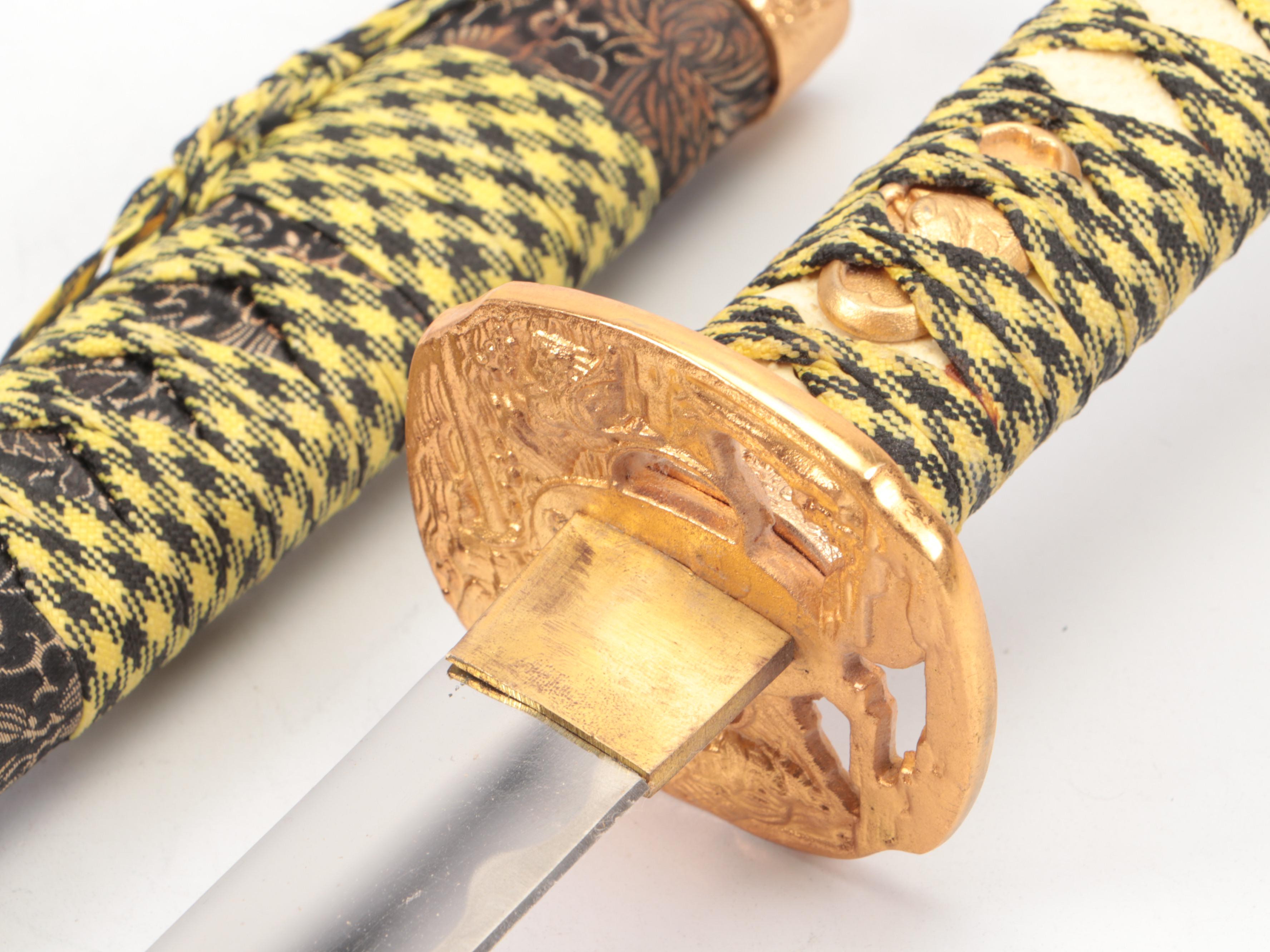 Decorative Steel Katana, Tantō, and Dagger with Sheaths and Display ...