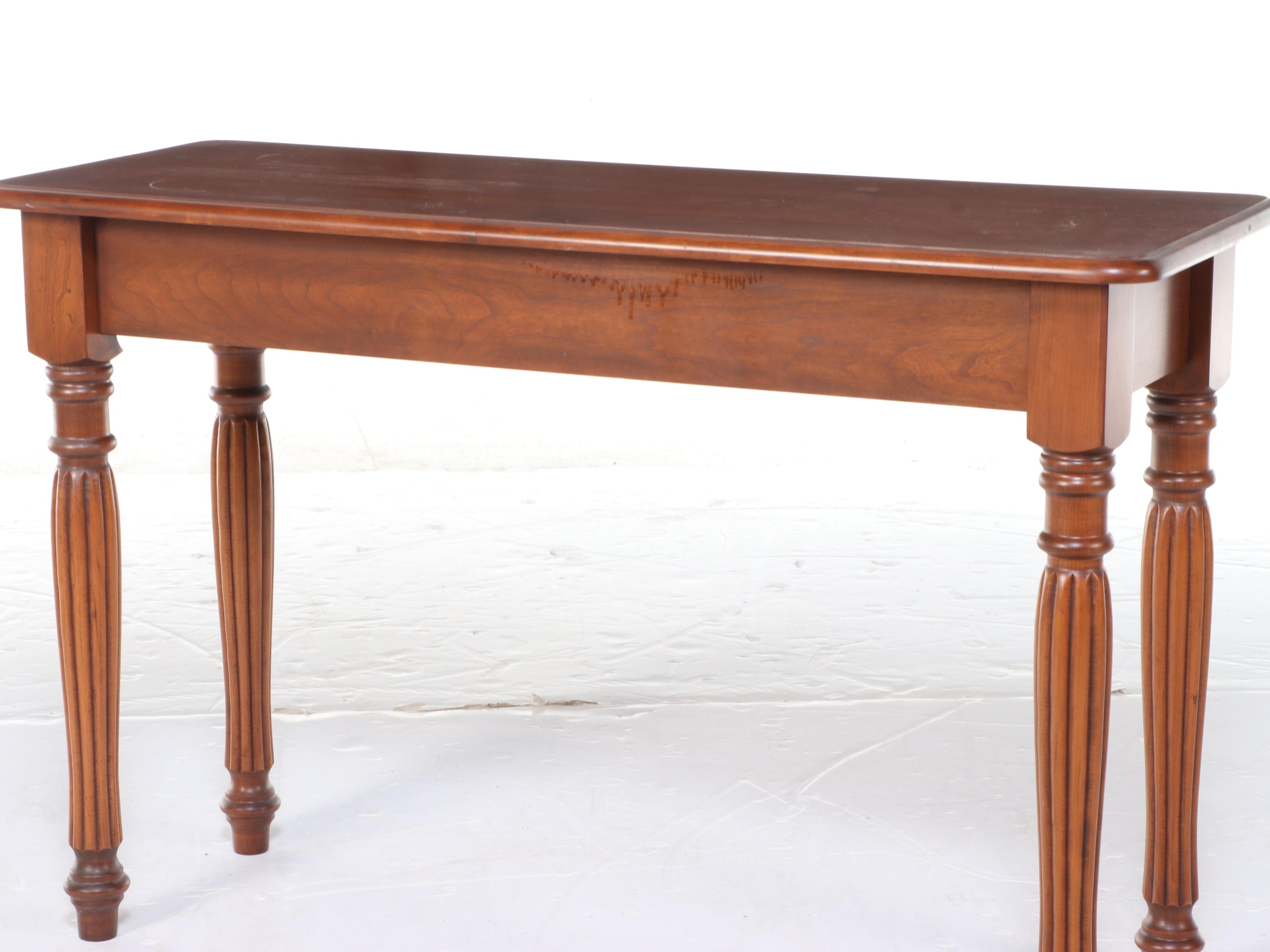 Amish Oak Furniture Co. Federal Style Console Table | EBTH
