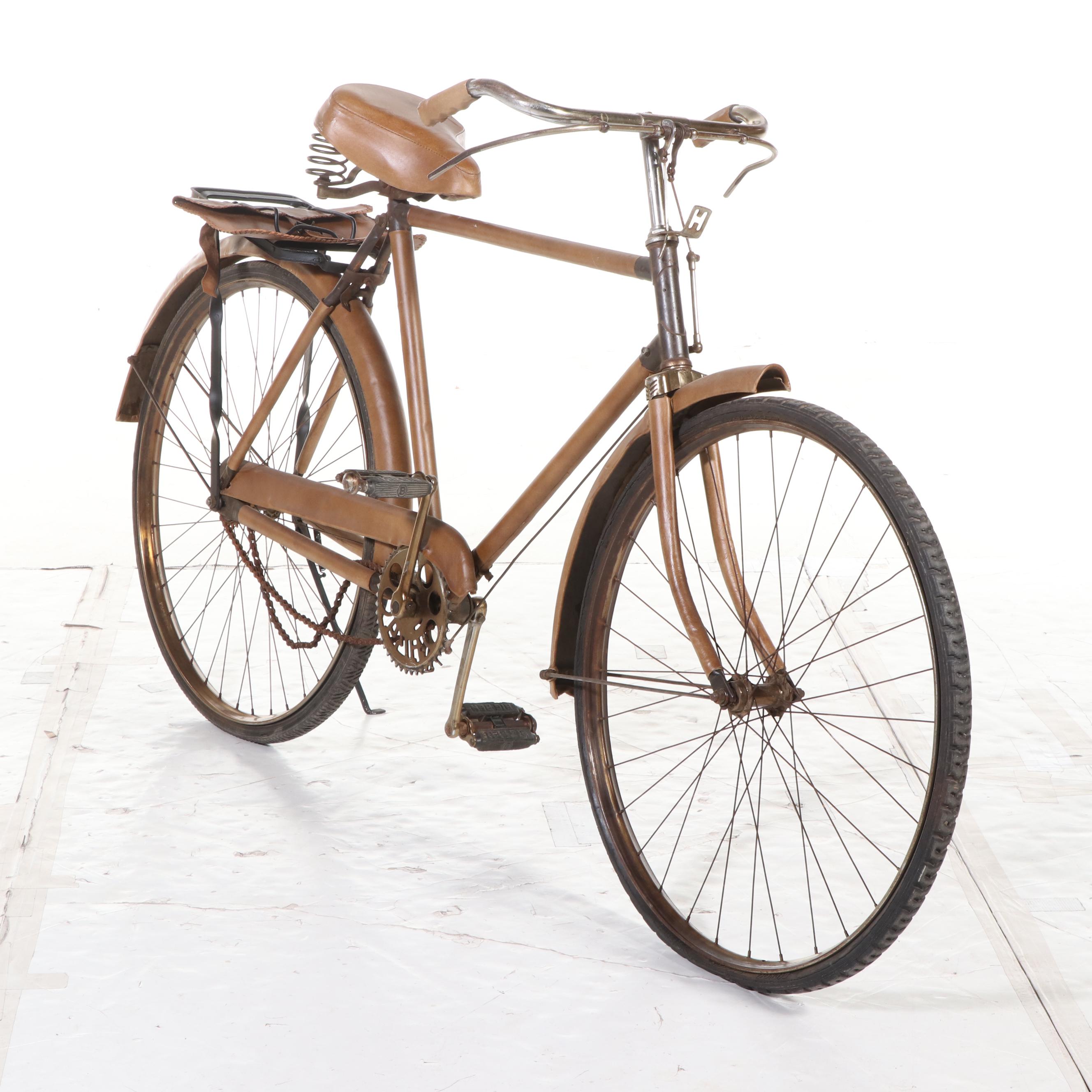 Hero Jet Roadster Bicycle With Leather Bag | Everything But The House