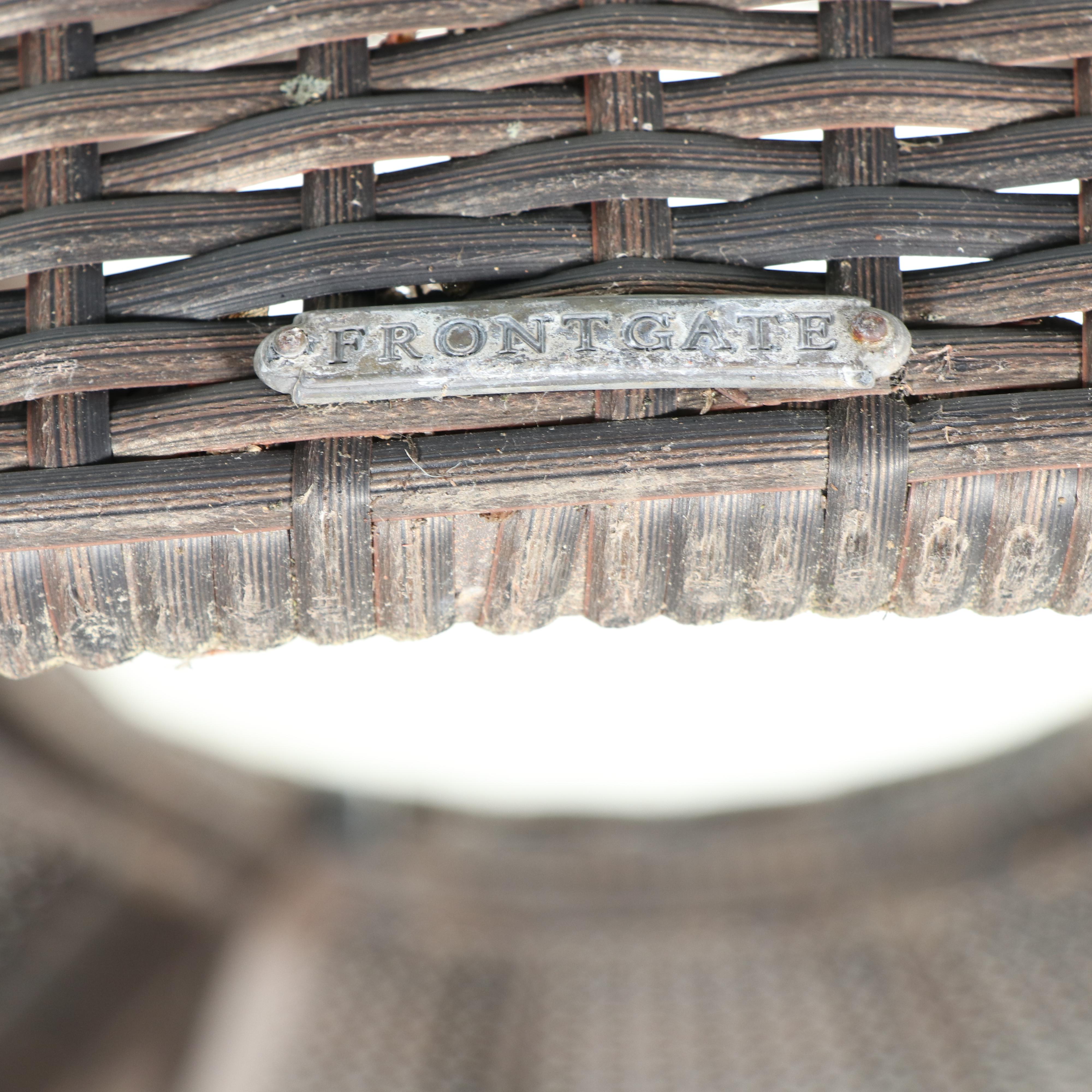 Frontgate PE Rattan Circular Patio Bench | EBTH