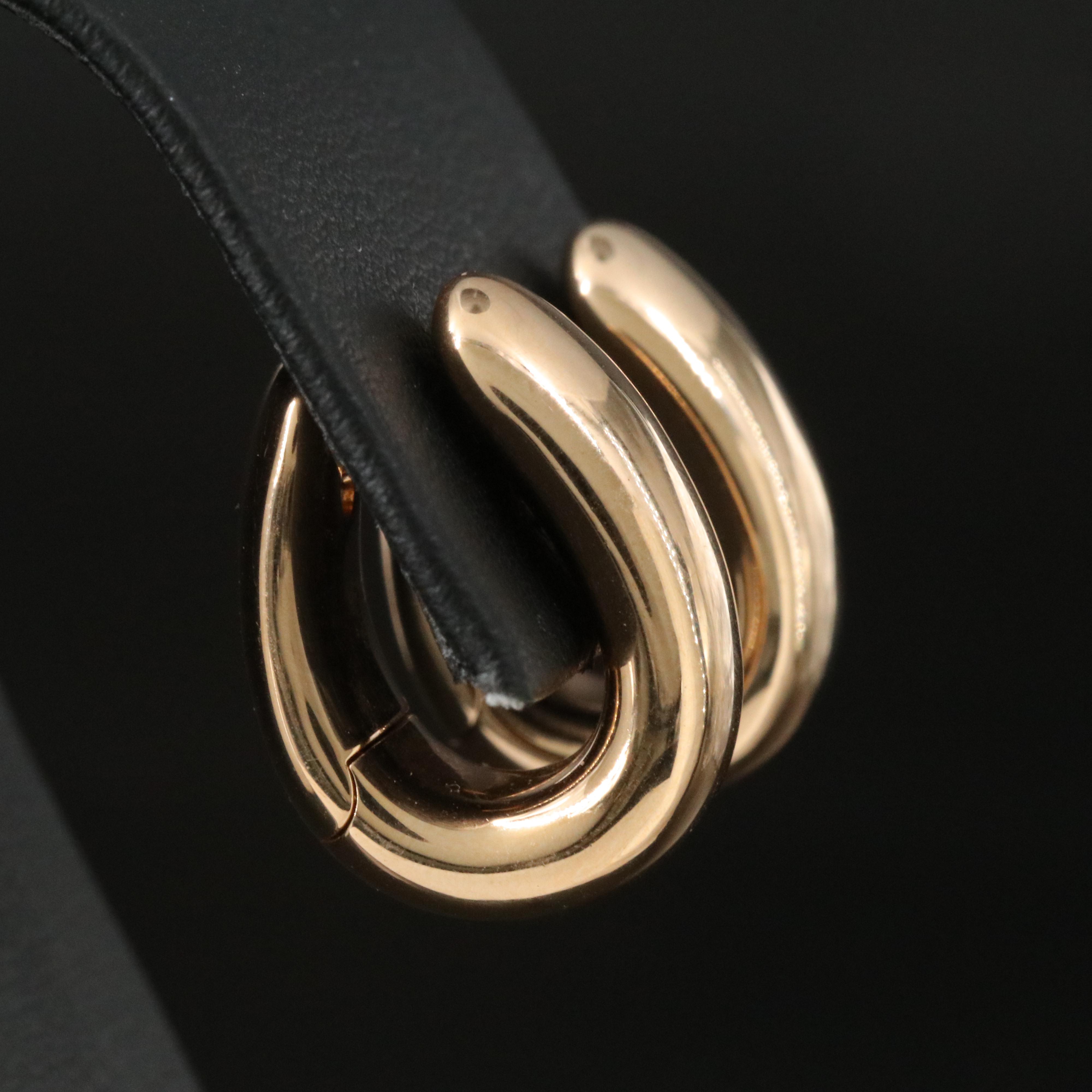 Pomellato 18K Iconica Huggie Hoop Earrings | EBTH