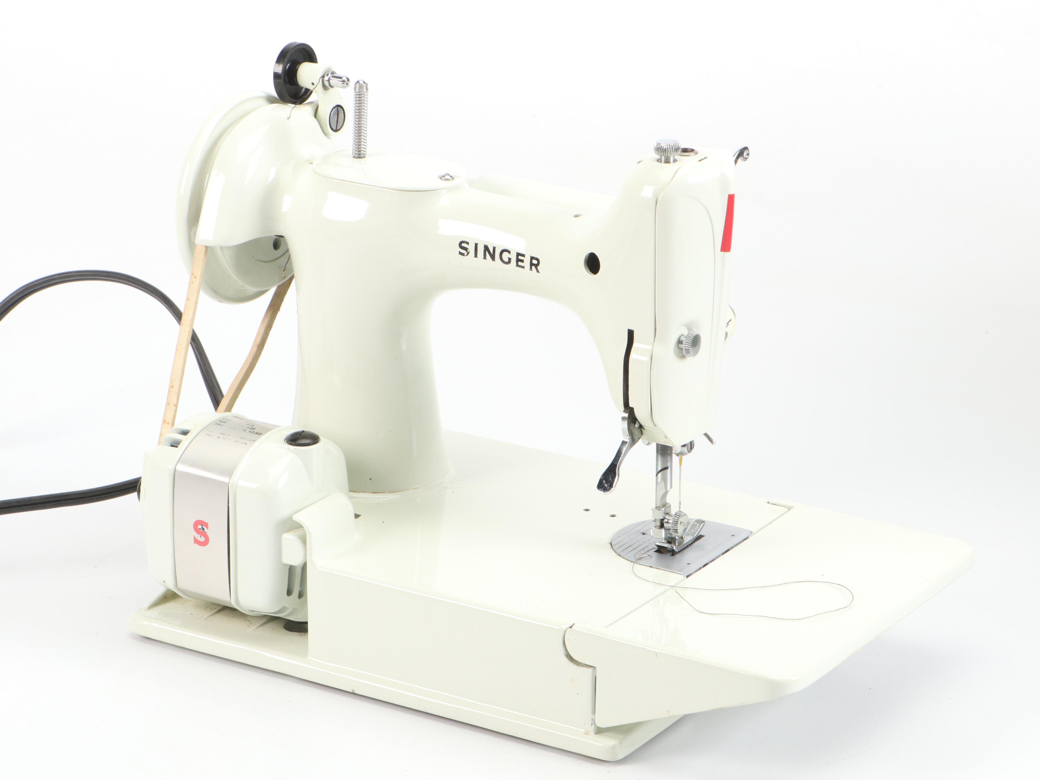 Singer 221K Featherweight Sewing Machine with Case and Supplies, Mid ...