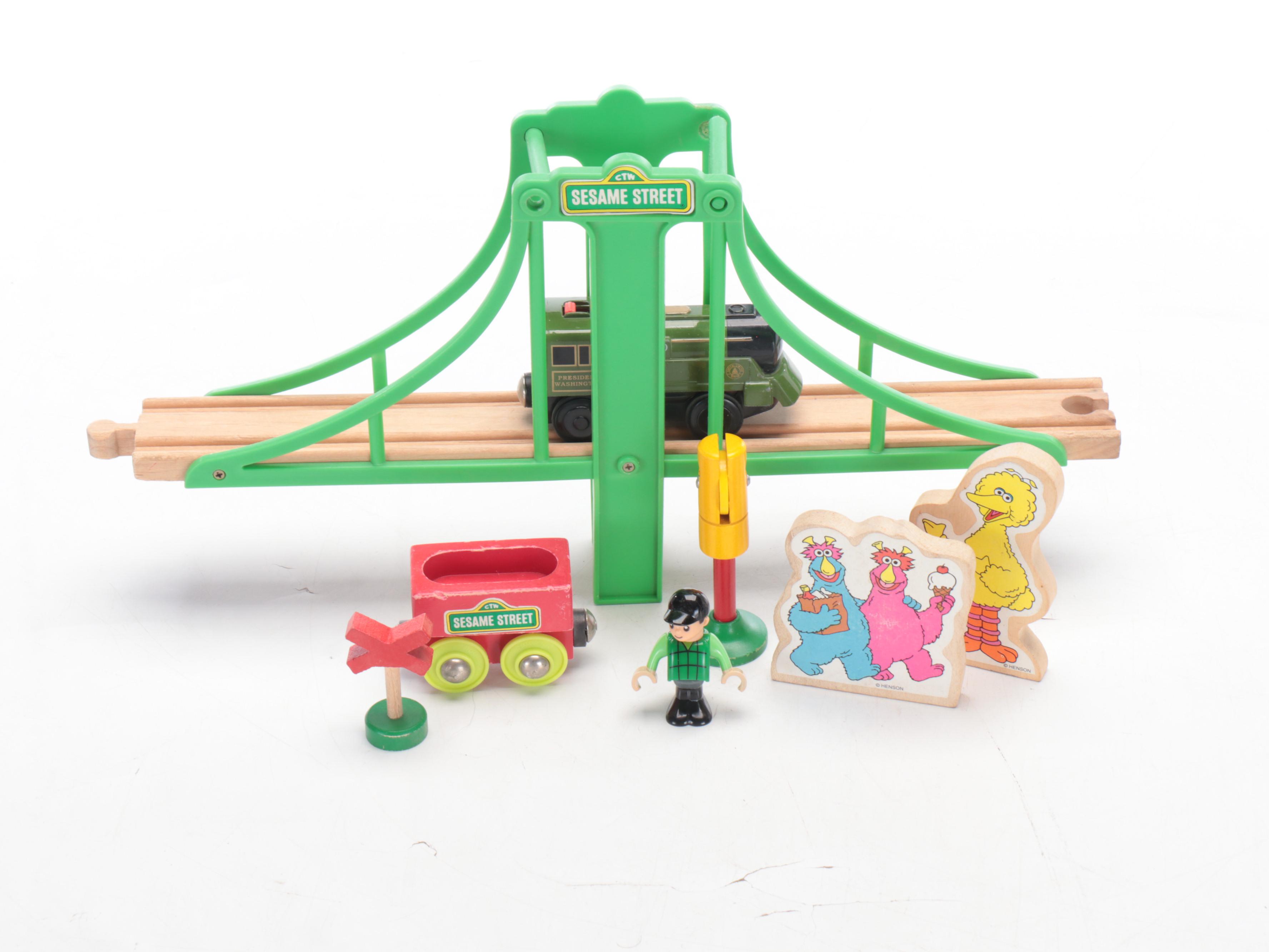 Ertl Thomas the Tank Engine Toys, Wooden Track and Buildings with ...