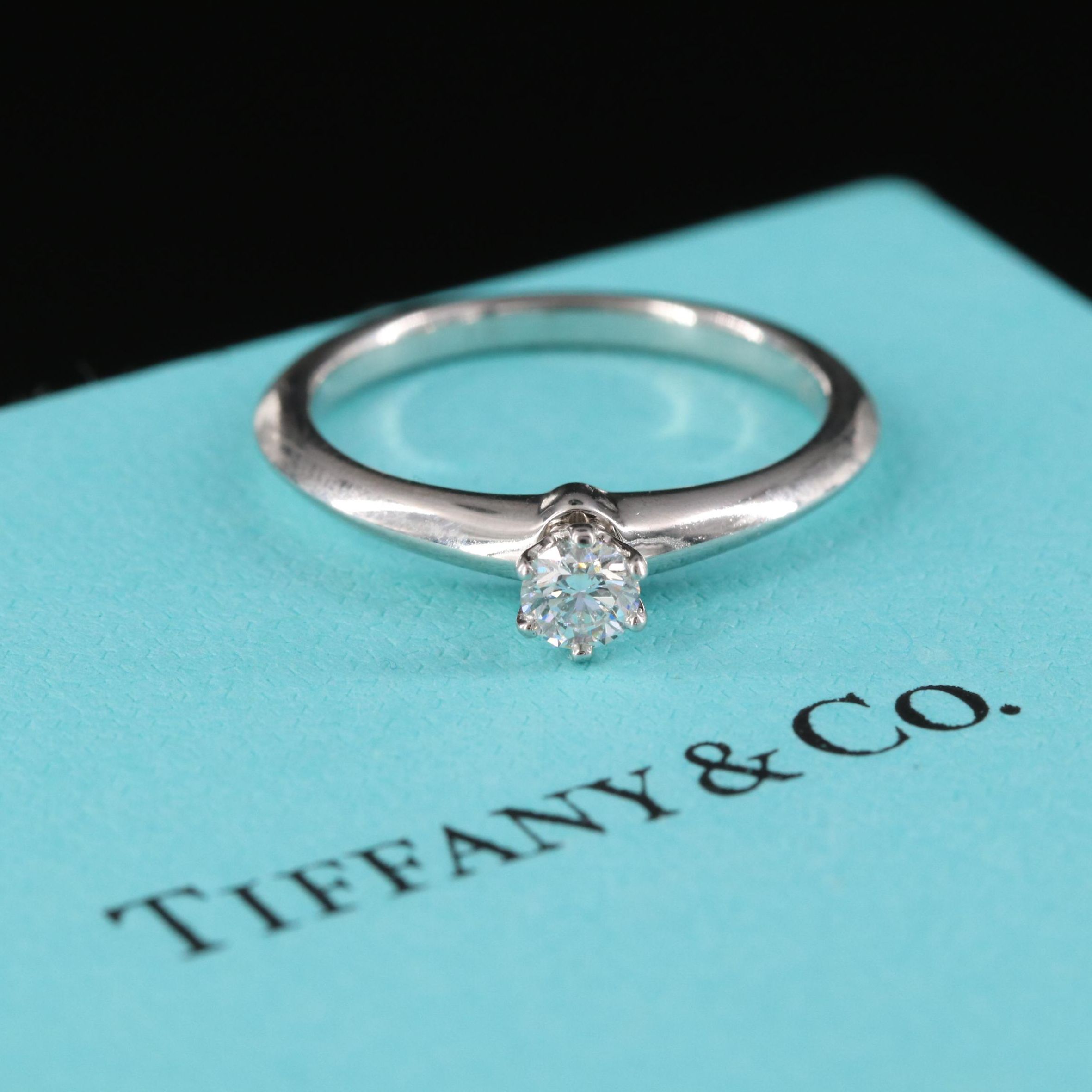 Tiffany & Co. "Tiffany Setting" Platinum Solitaire Ring | EBTH