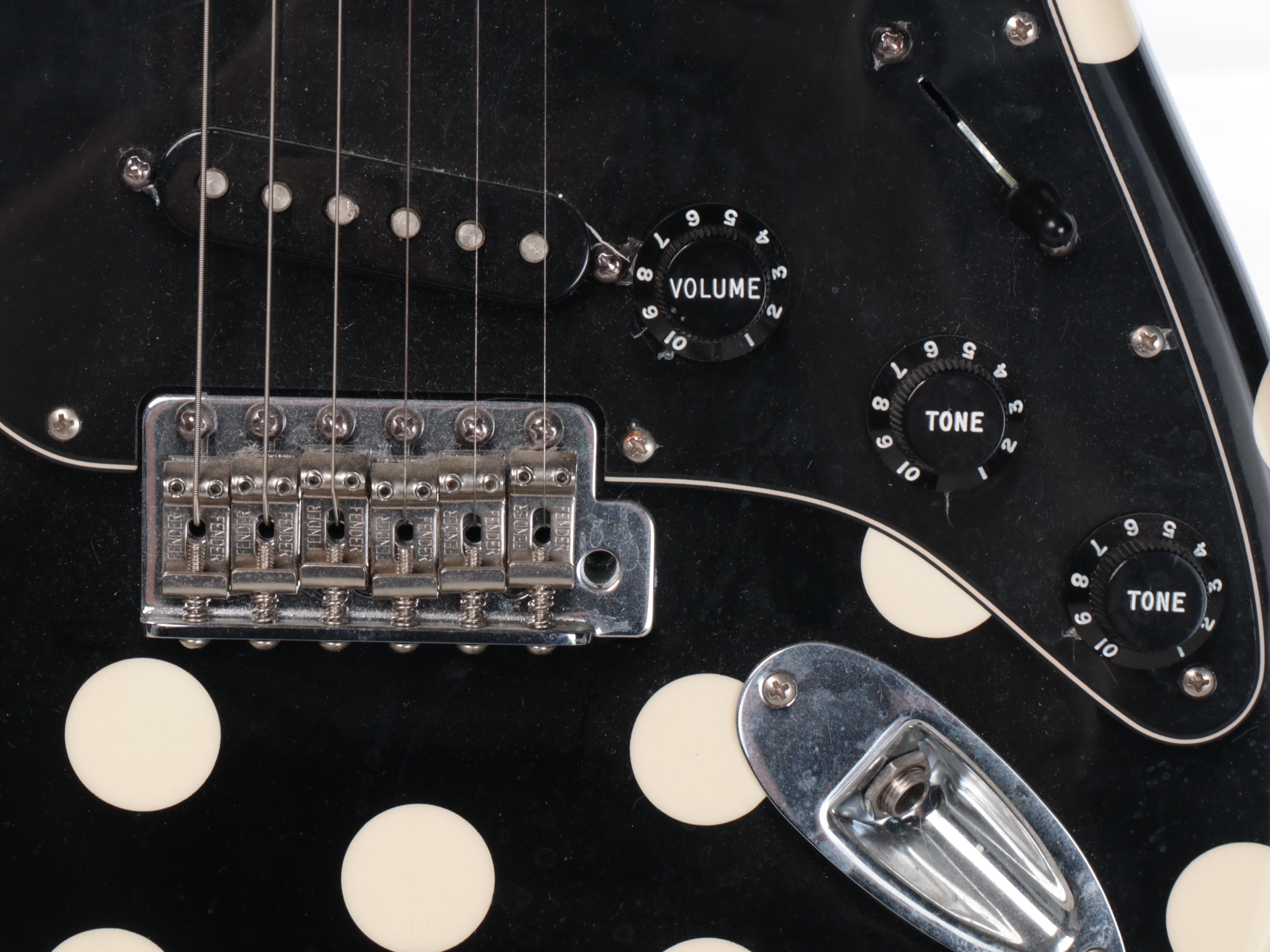 Fender Stratocaster Buddy Guy Polka Dot Electric Guitar with Accent ...