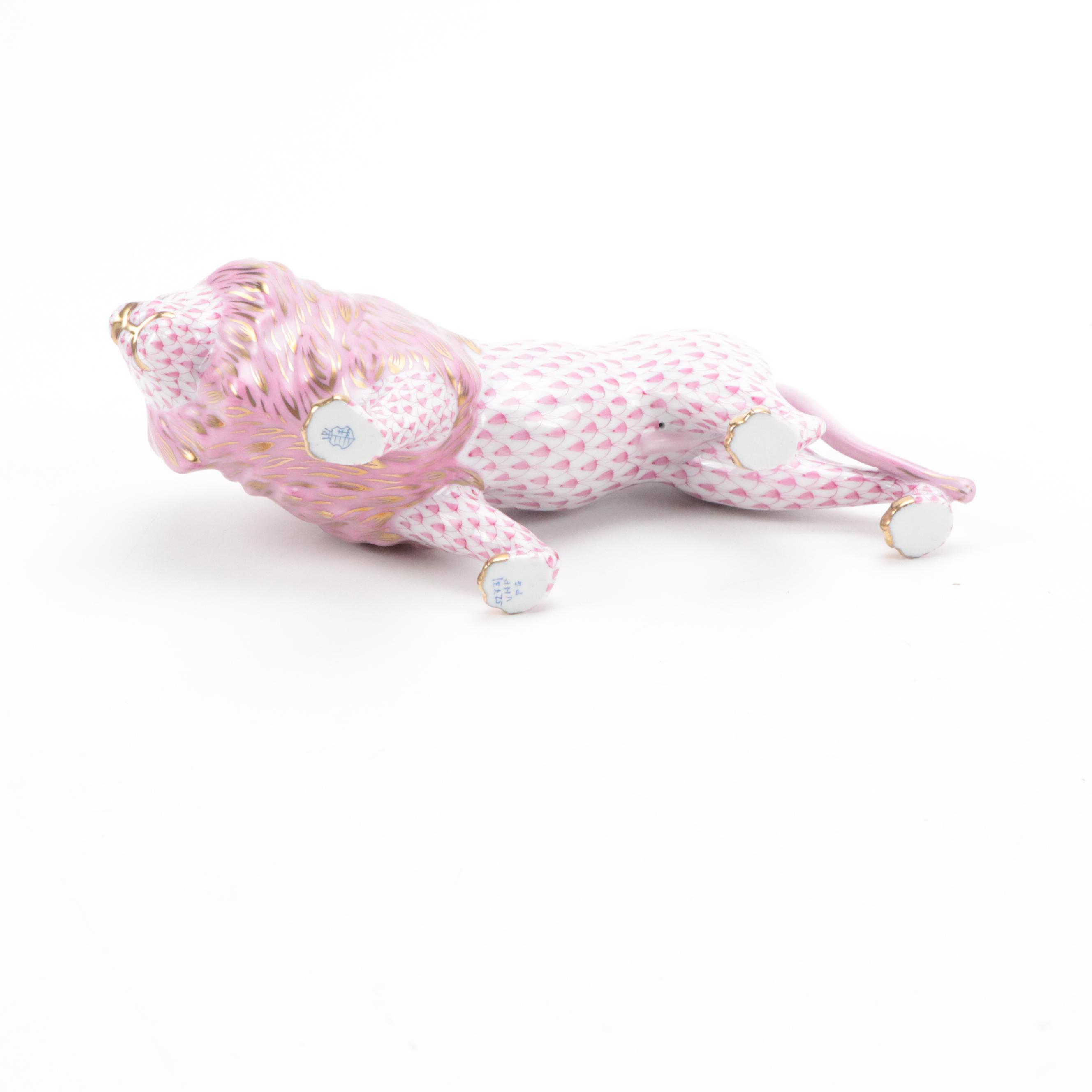 Herend Raspberry Fishnet with Gold "Standing Lion" Porcelain Figurine ...