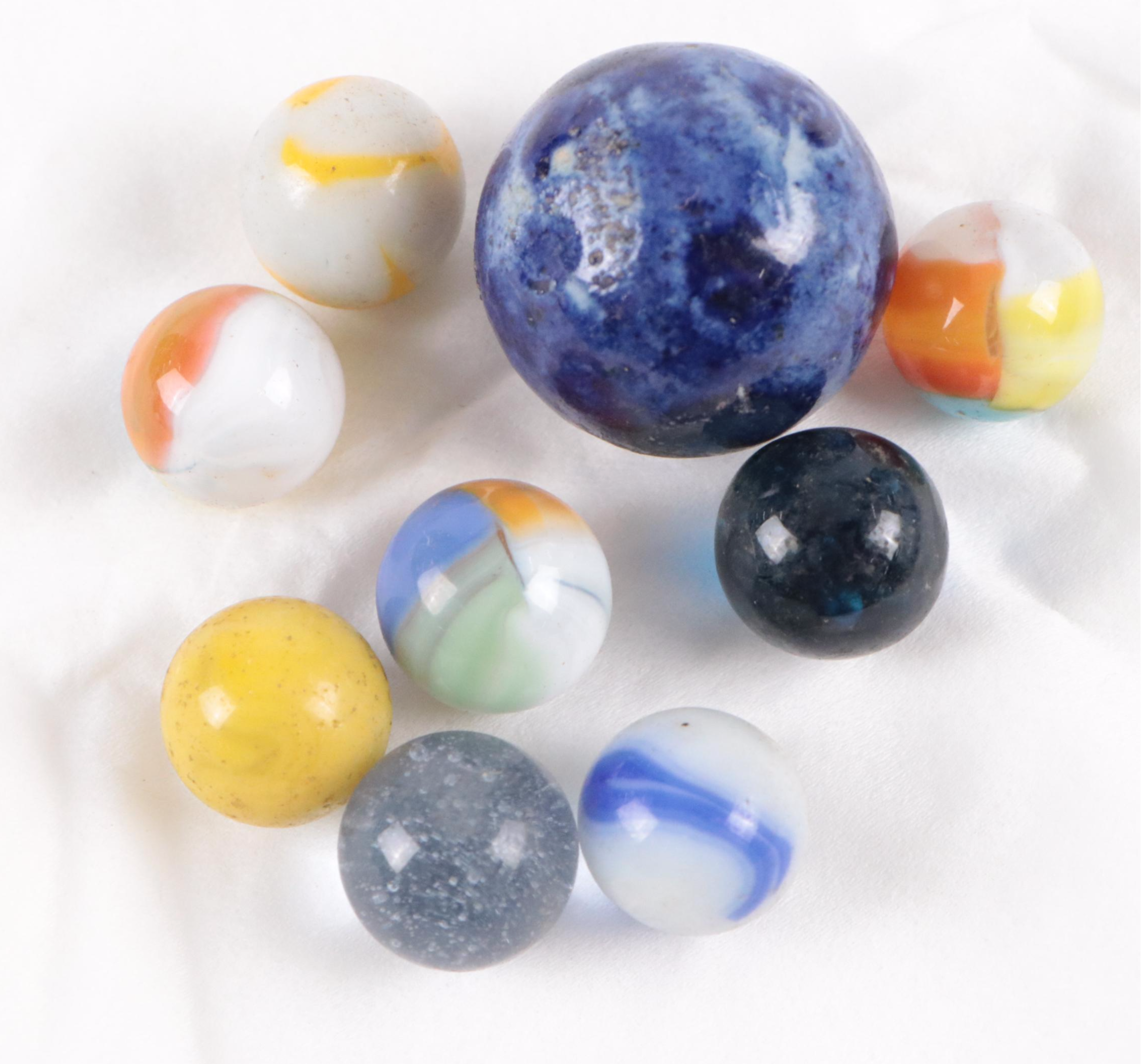 Skeleton and Padlock Keys with Fountain Pens, Marbles and More | EBTH