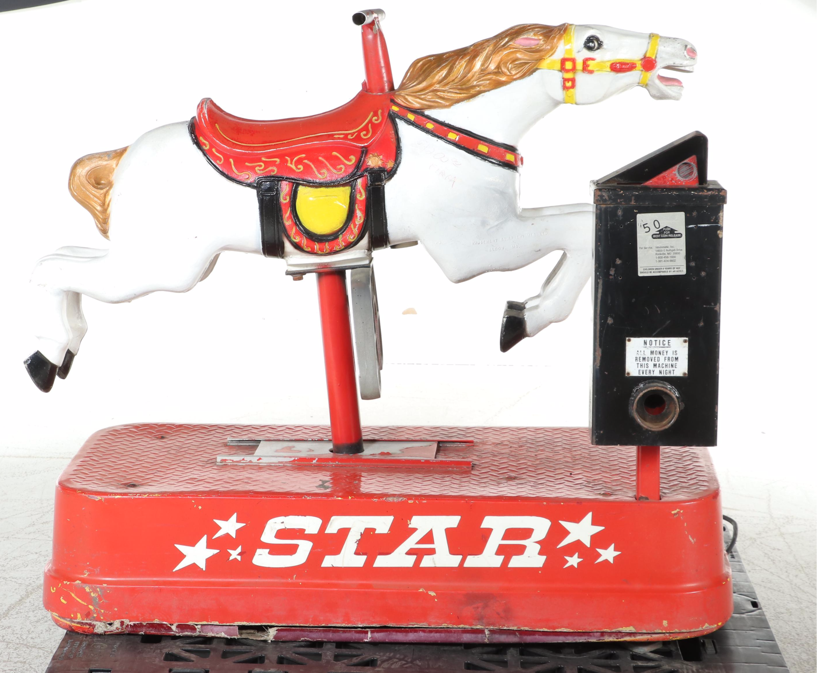 Star Coin-Operated Mechanical Horse Ride, Mid to Late 20th Century | EBTH