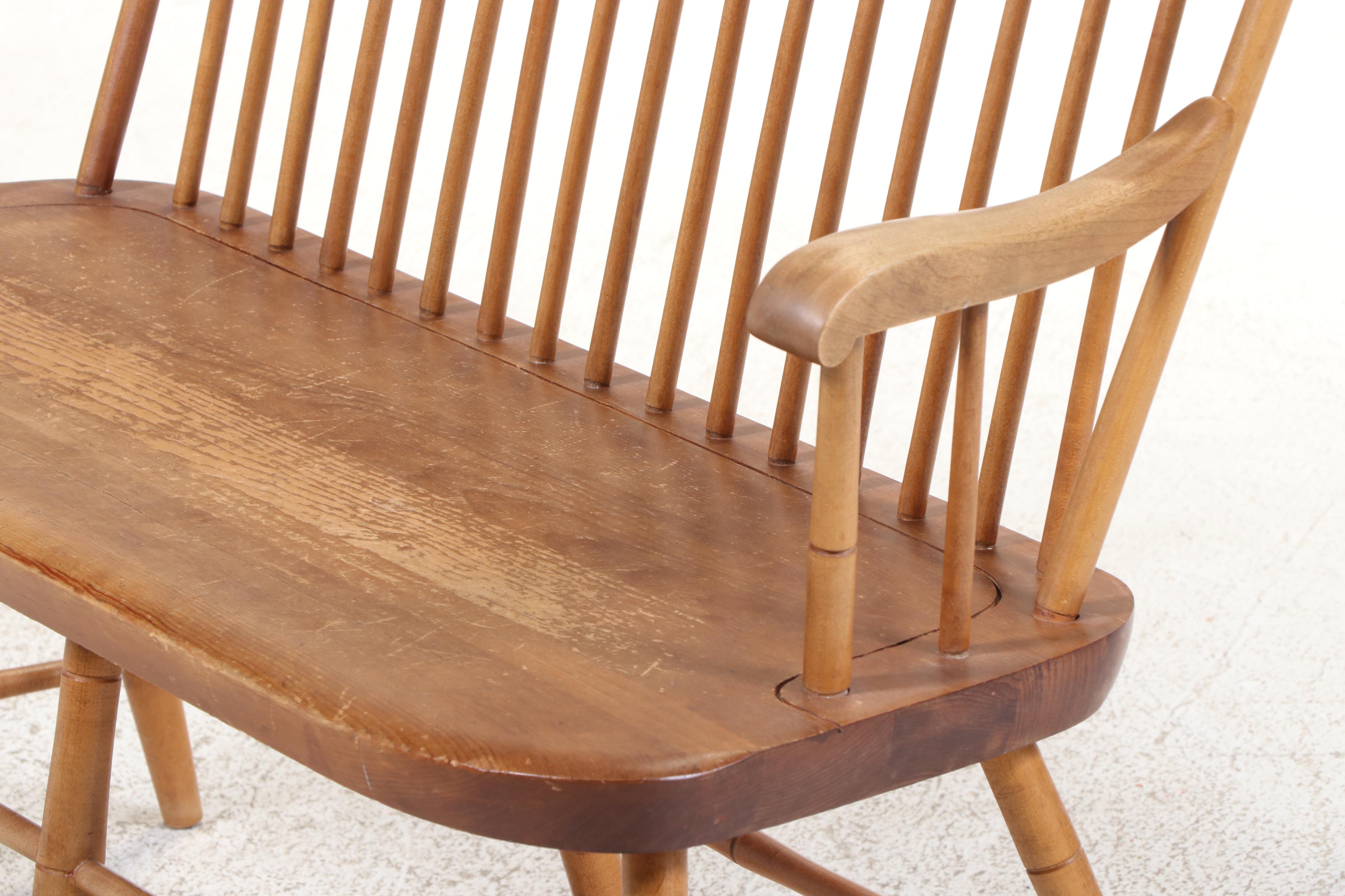 American Colonial Style Spindle-Back Bench, 20th Century | EBTH