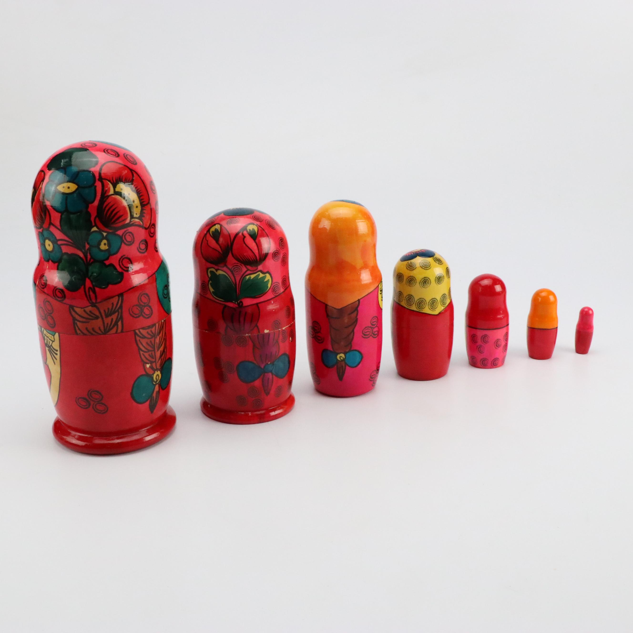 Russian Style Wooden Matryoshka Dolls | EBTH