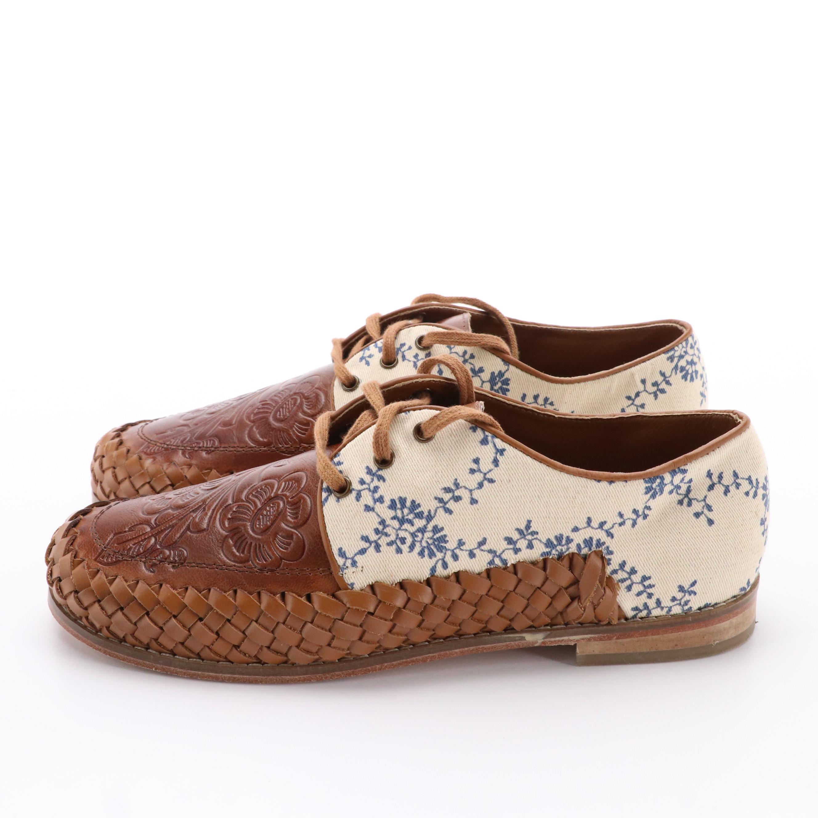 Laidback London Banbury Oxford Shoes in Floral Canvas, Woven and Tooled ...