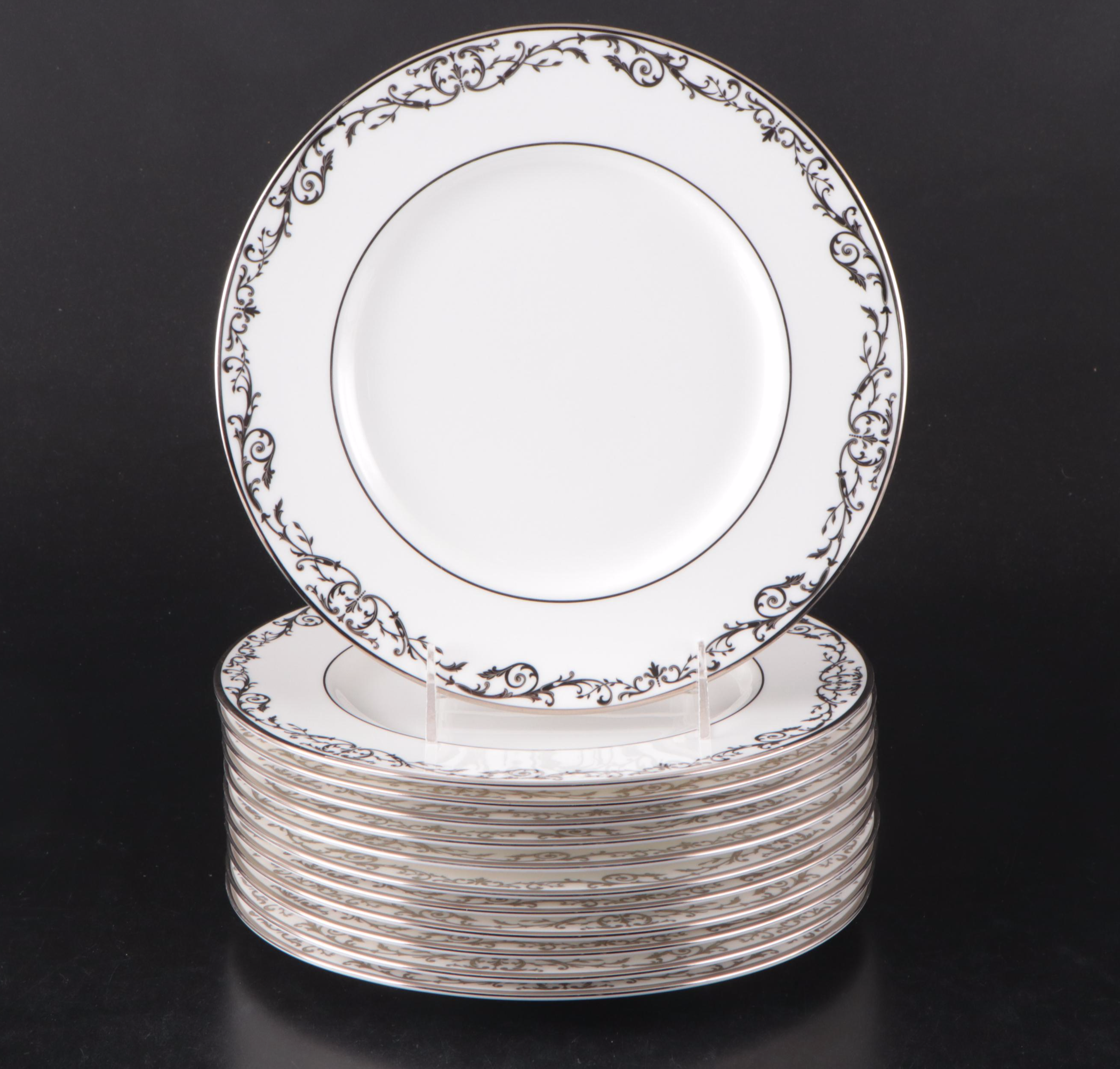 Lenox Classics Collection "Coronet Platinum" Bone China Dinnerware | EBTH
