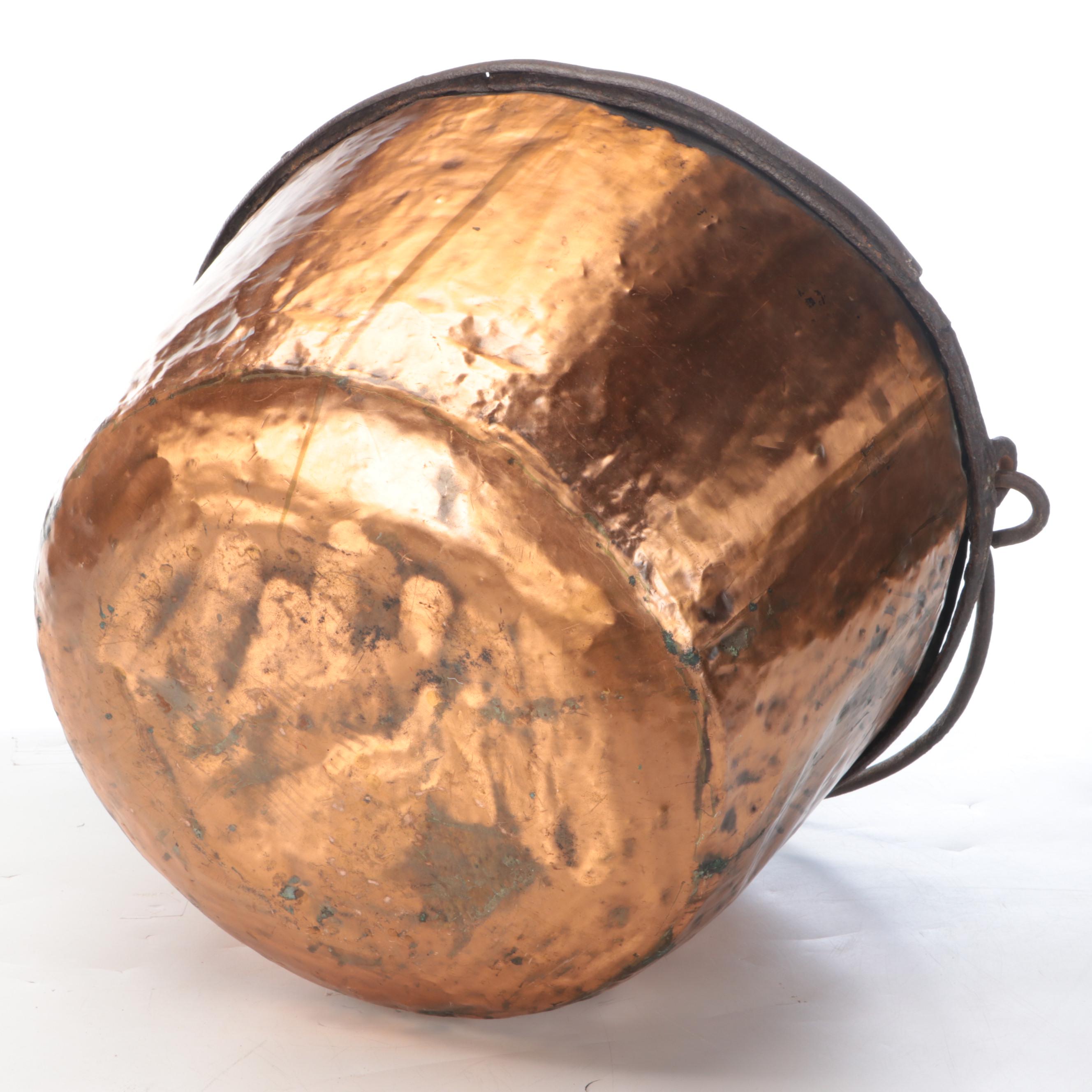 Copper Handled Hearth Pot, 19th Century | EBTH
