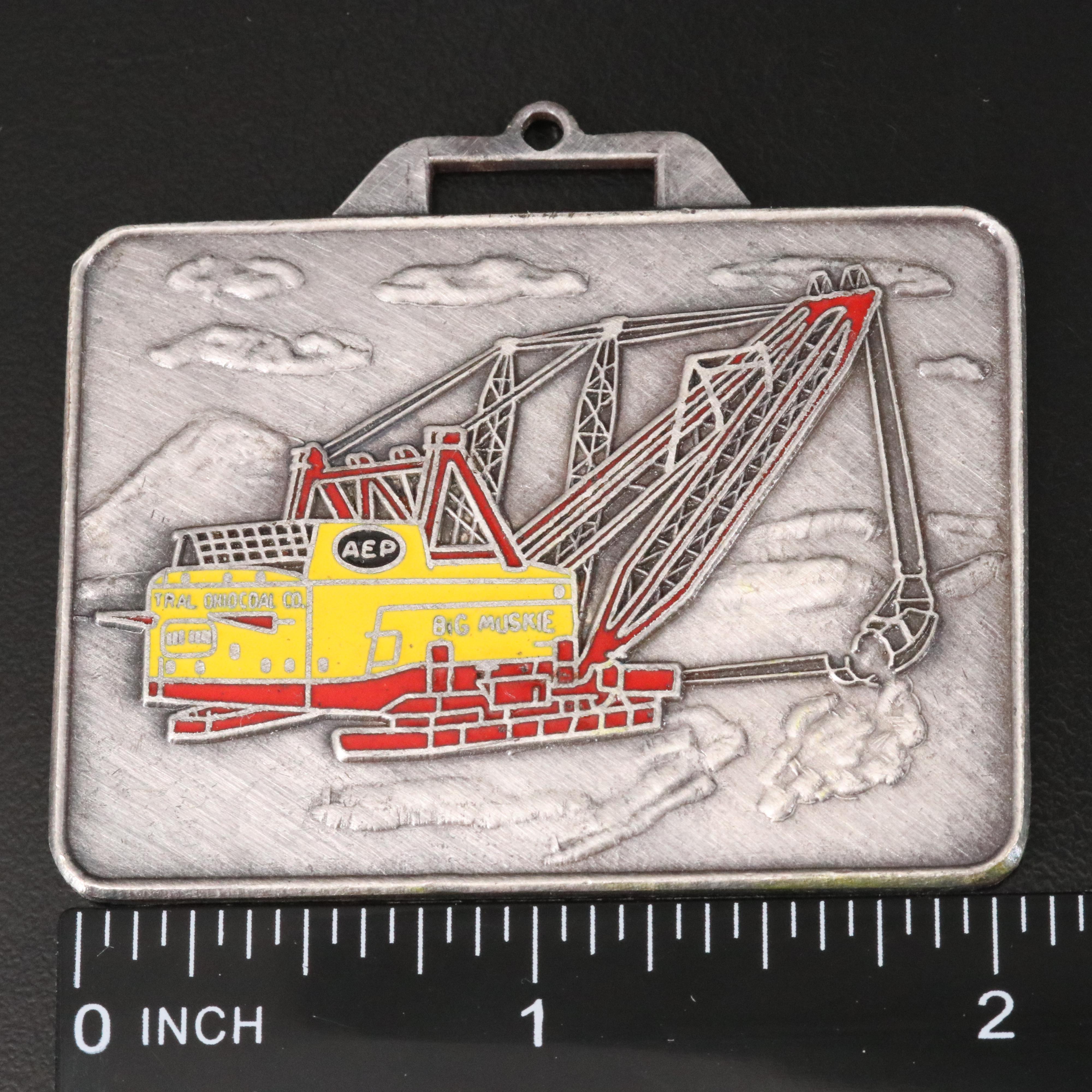 Construction Key Fobs Including Enamel | EBTH