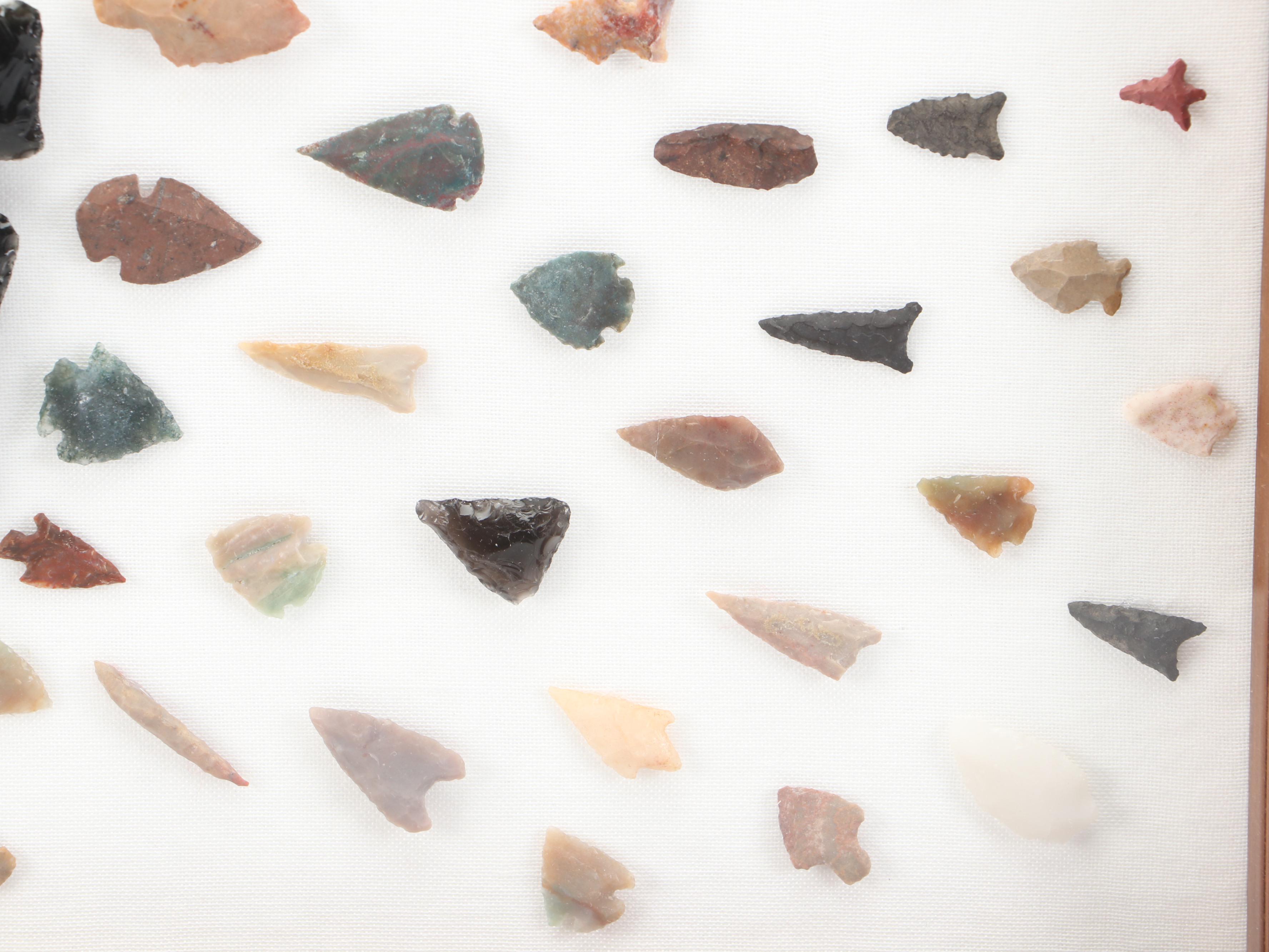 Knapped Flint, Chert, Obsidian and Jasper Arrowheads and Beads in Case ...