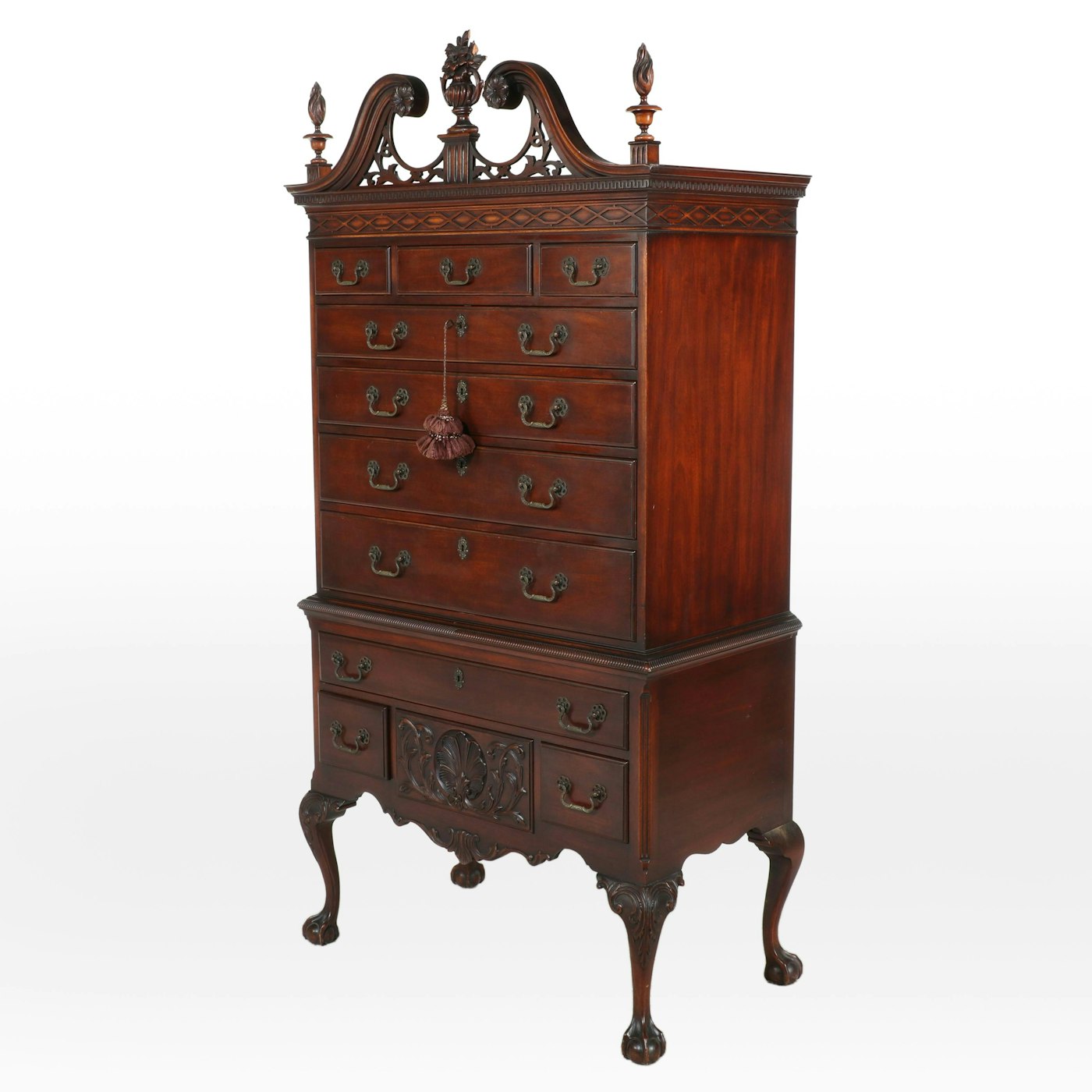 Kindel Chippendale Style Mahogany Highboy, Early to Mid-20th Century | EBTH Kindel Chippendale Style Mahogany Highboy, Early to Mid-20th Century | EBTH