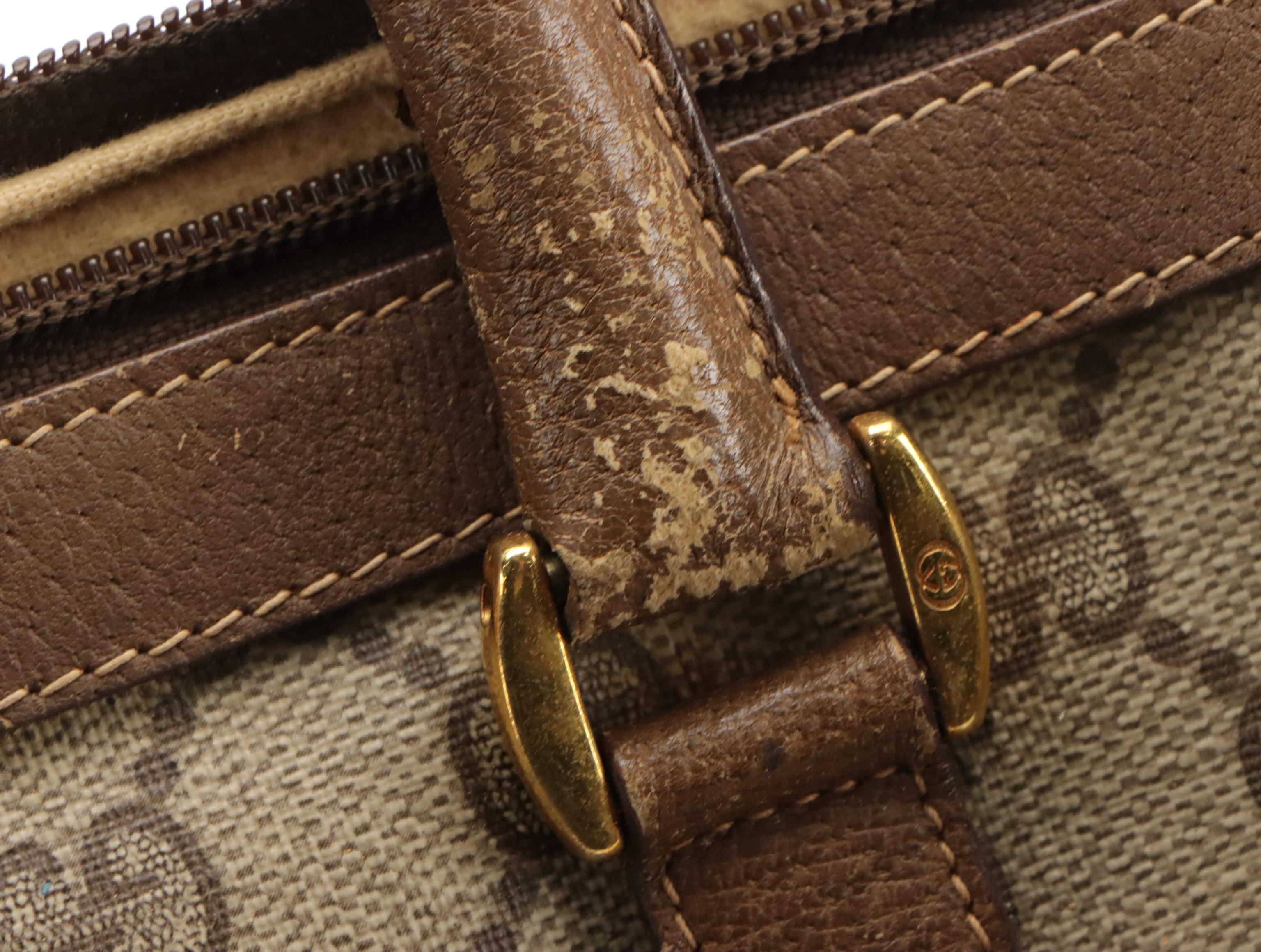 Gucci Accessory Collection Boston Bag in GG Supreme Canvas and ...