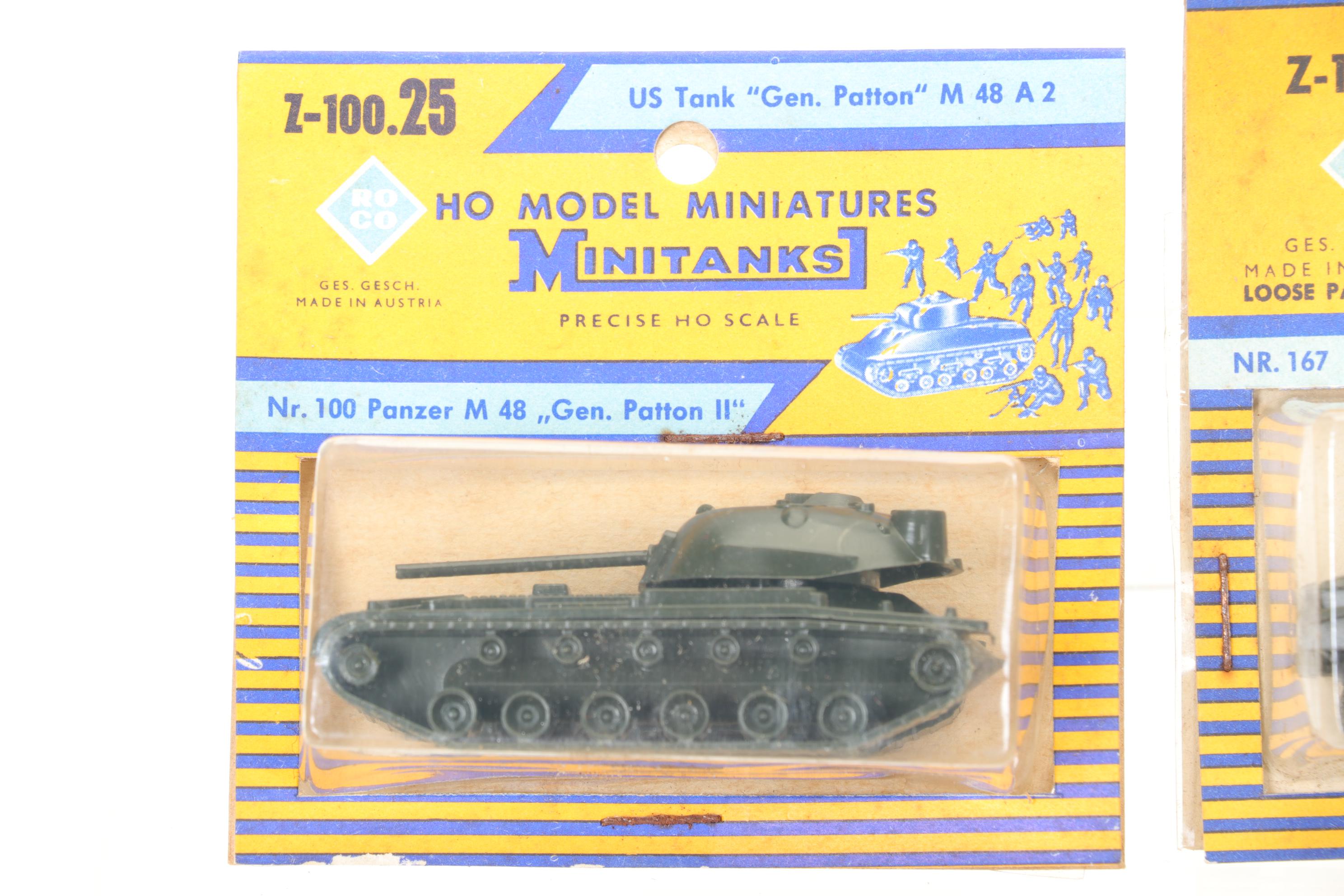 Roco Minitanks HO Scale Plastic Tanks and Military Vehicles | EBTH