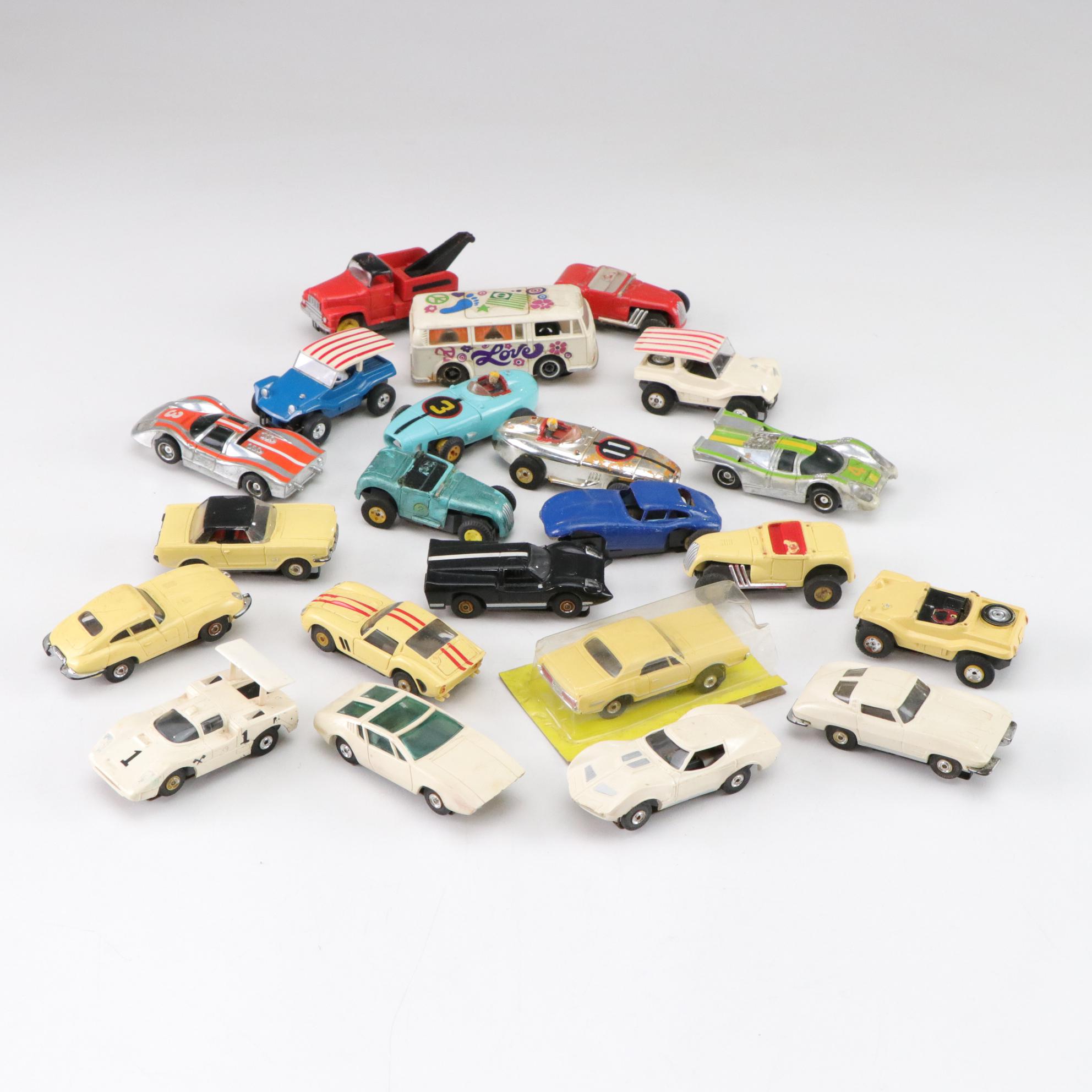 Aurora 60s T-Jet Slot Cars, Mako Shark, Dune Buggy, Magusta, Hot Road ...