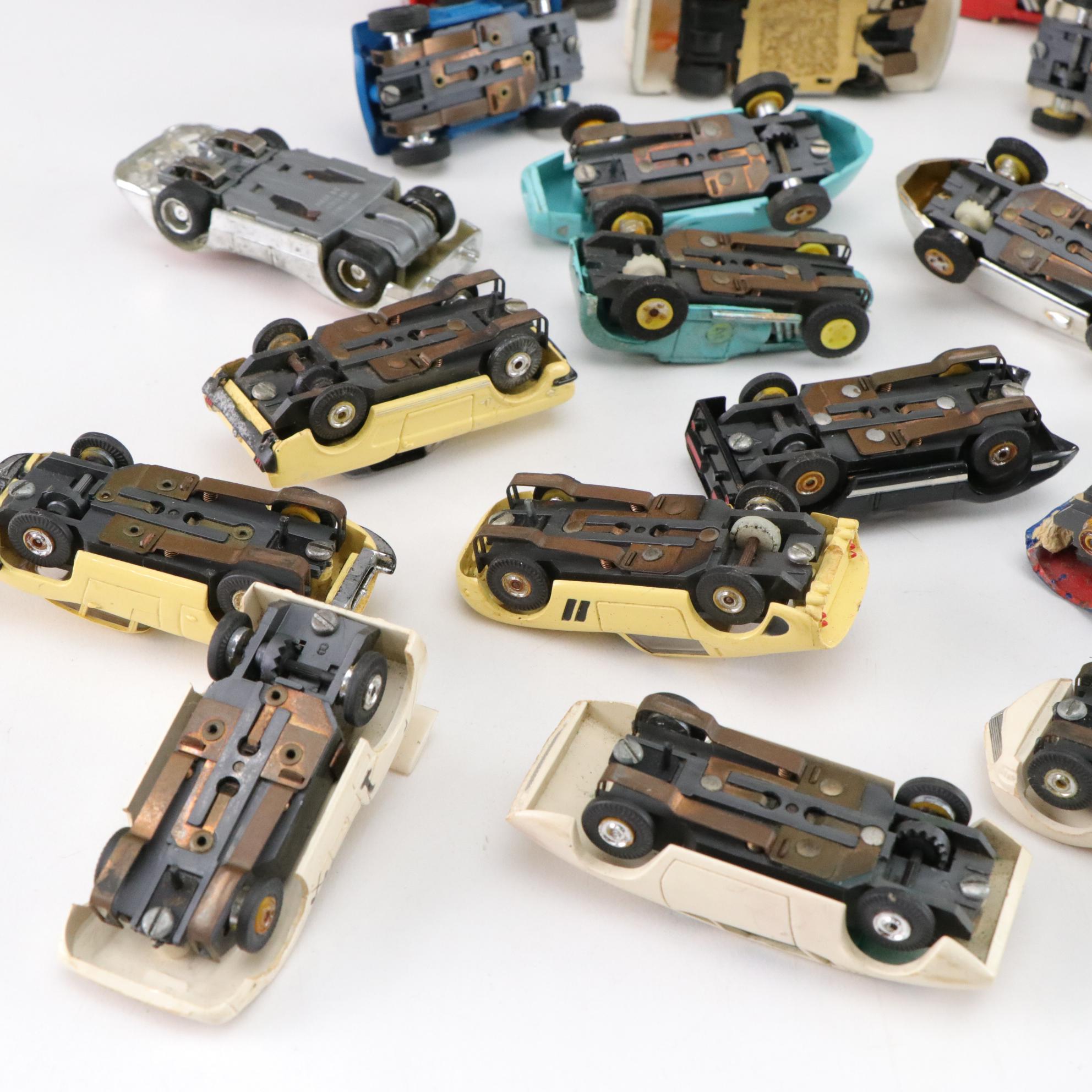 Aurora 60s T-Jet Slot Cars, Mako Shark, Dune Buggy, Magusta, Hot Road ...