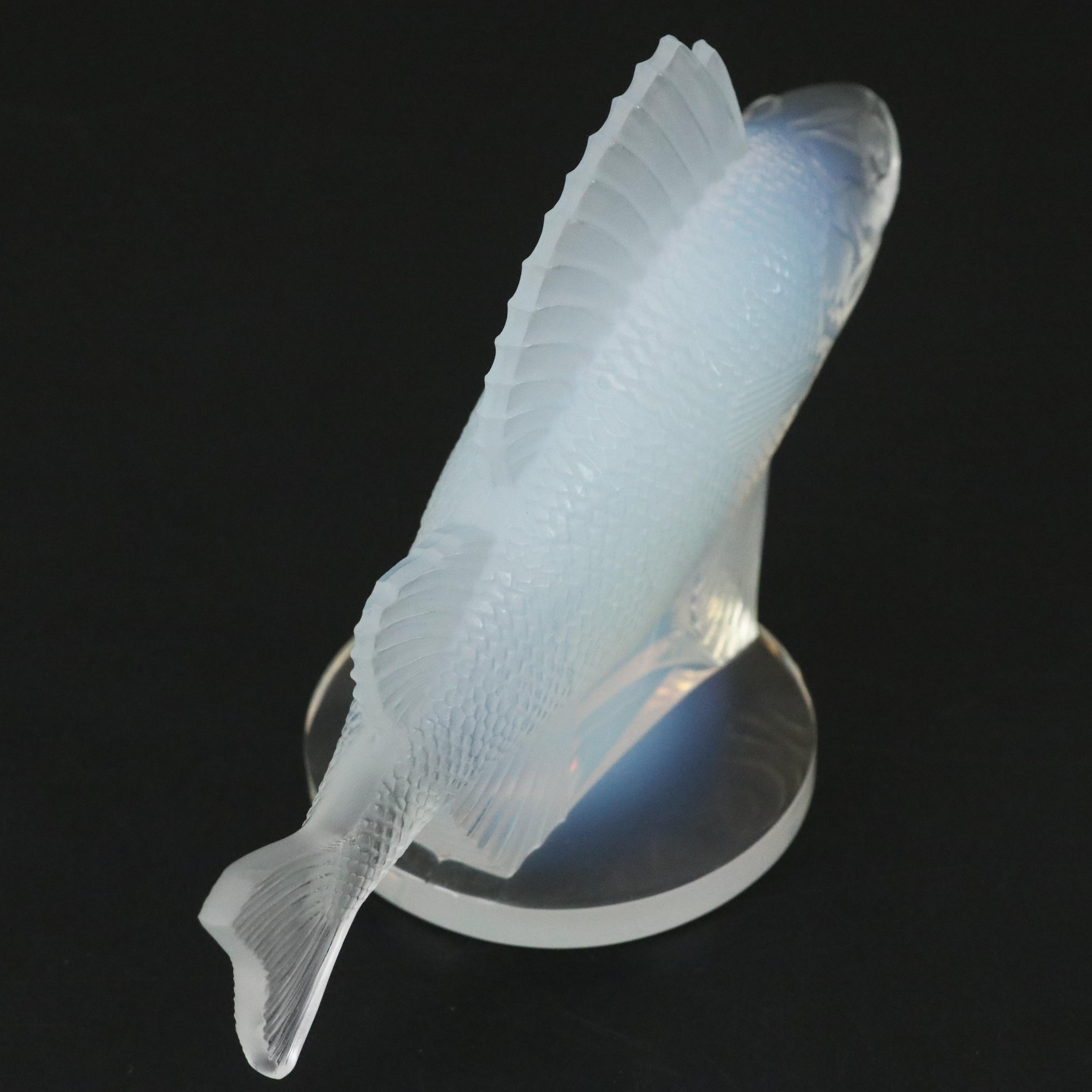 Lalique "Perche" Opalescent Crystal Fish Paperweight | EBTH