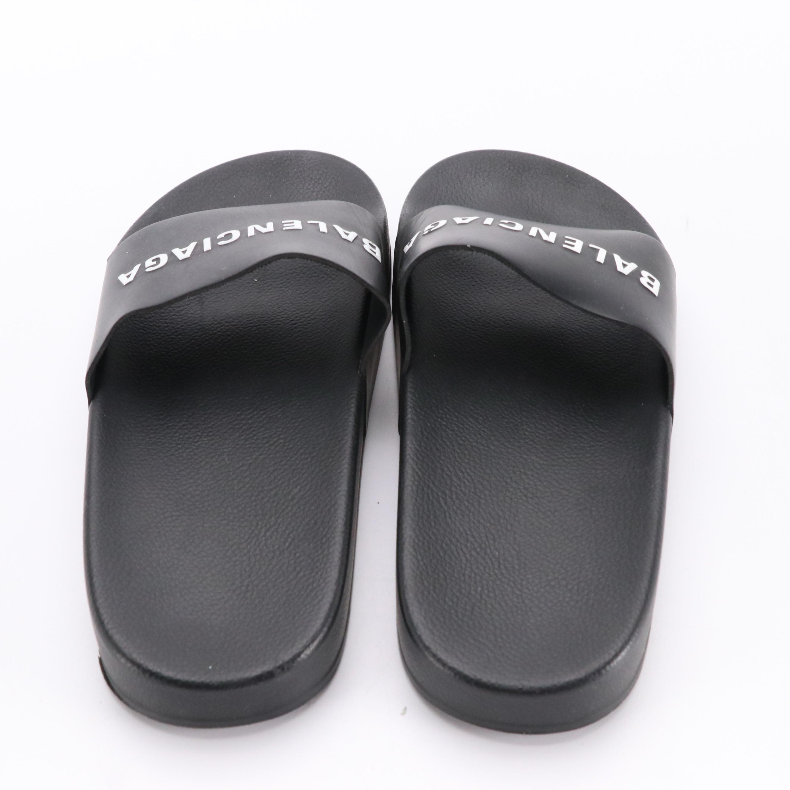 Children's Balenciaga Pool Kids Logo Slides | EBTH