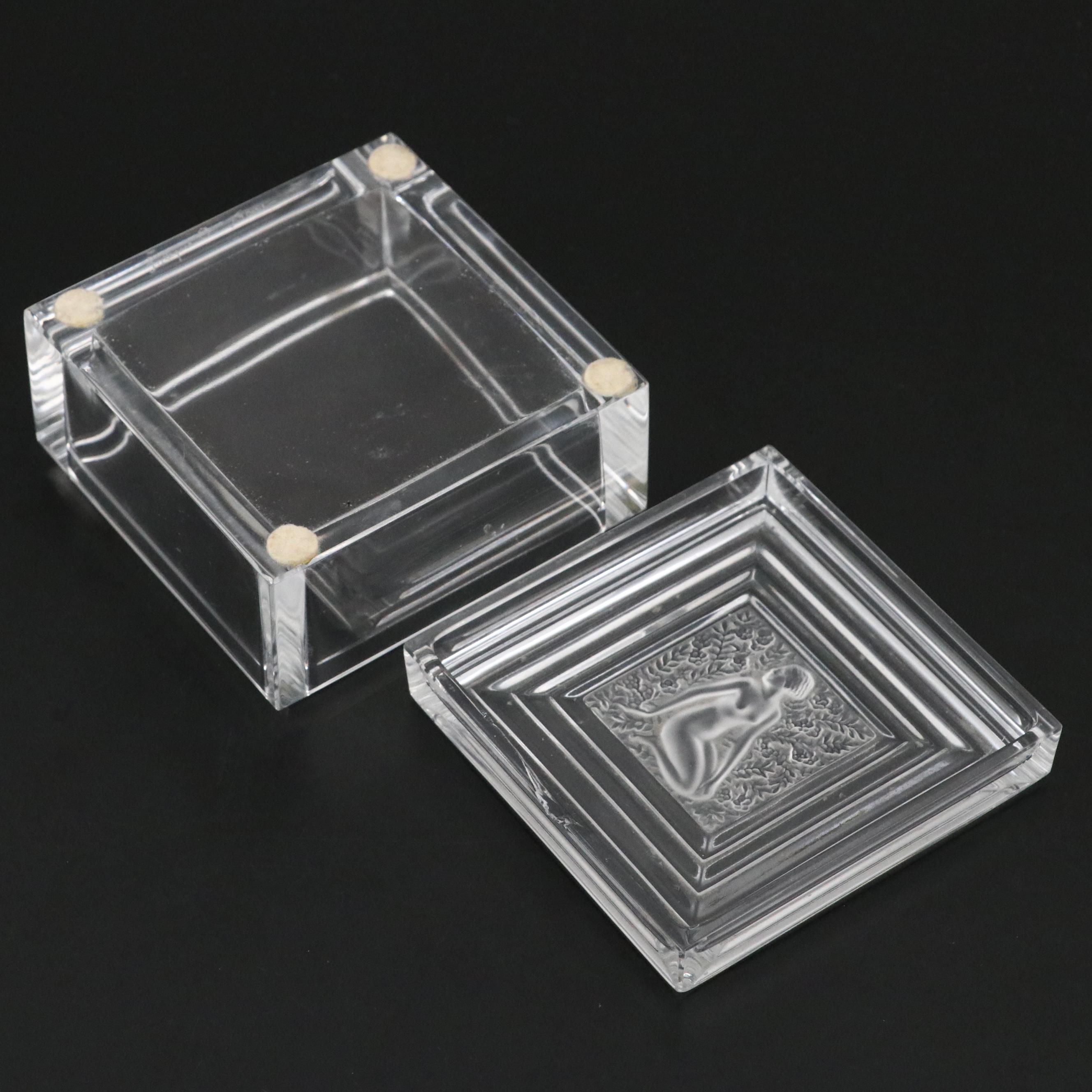 Lalique "Duncan" Frosted and Clear Crystal Box, Late 20th Century | EBTH